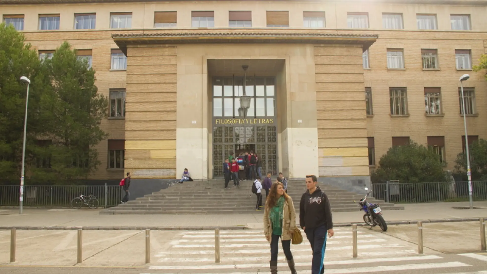 La Universidad acata la votación de los estudiantes y mantendrá los ...