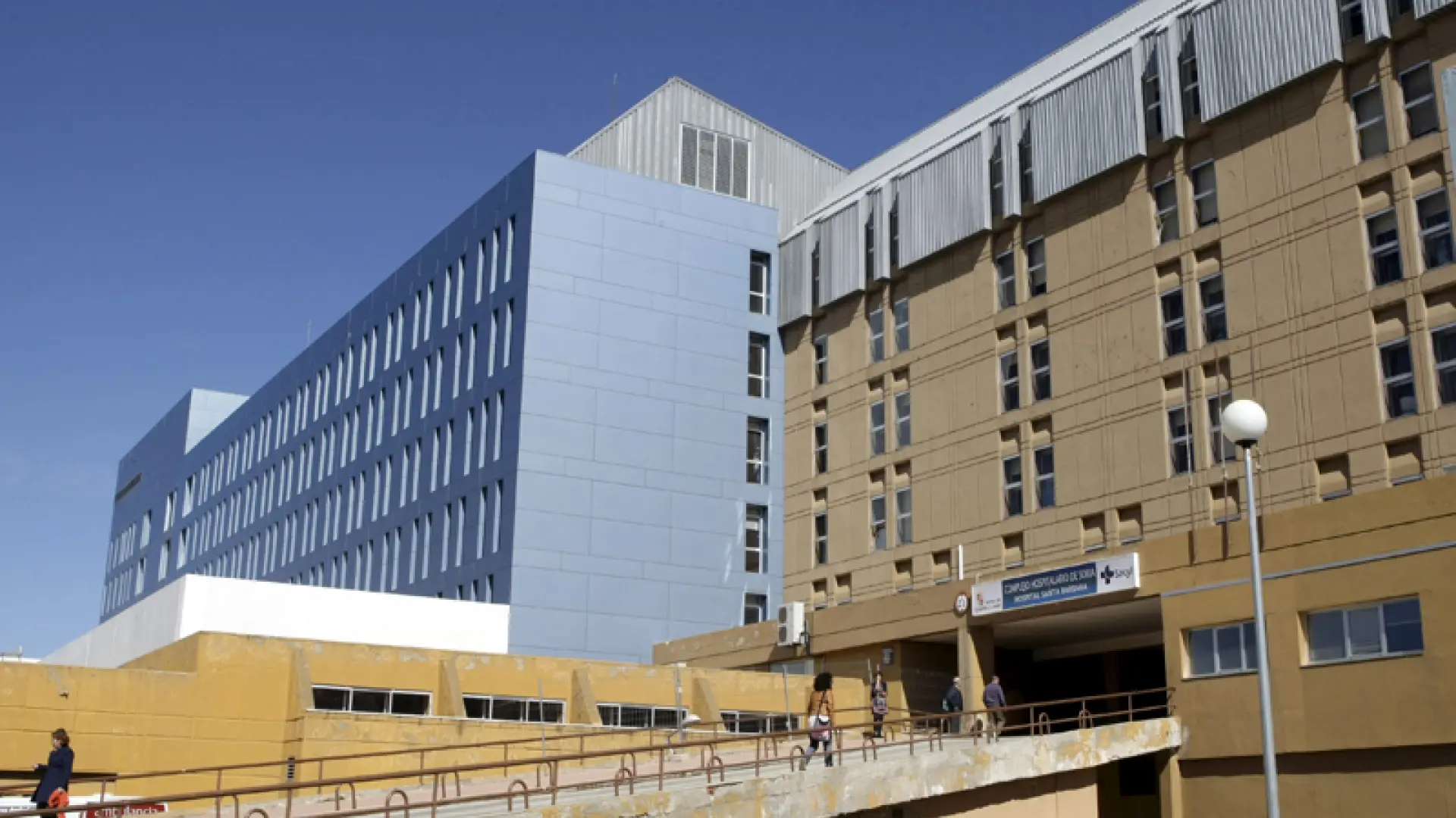 El Sacyl pretende reducir un 35% el consumo de energía y agua en sus ...