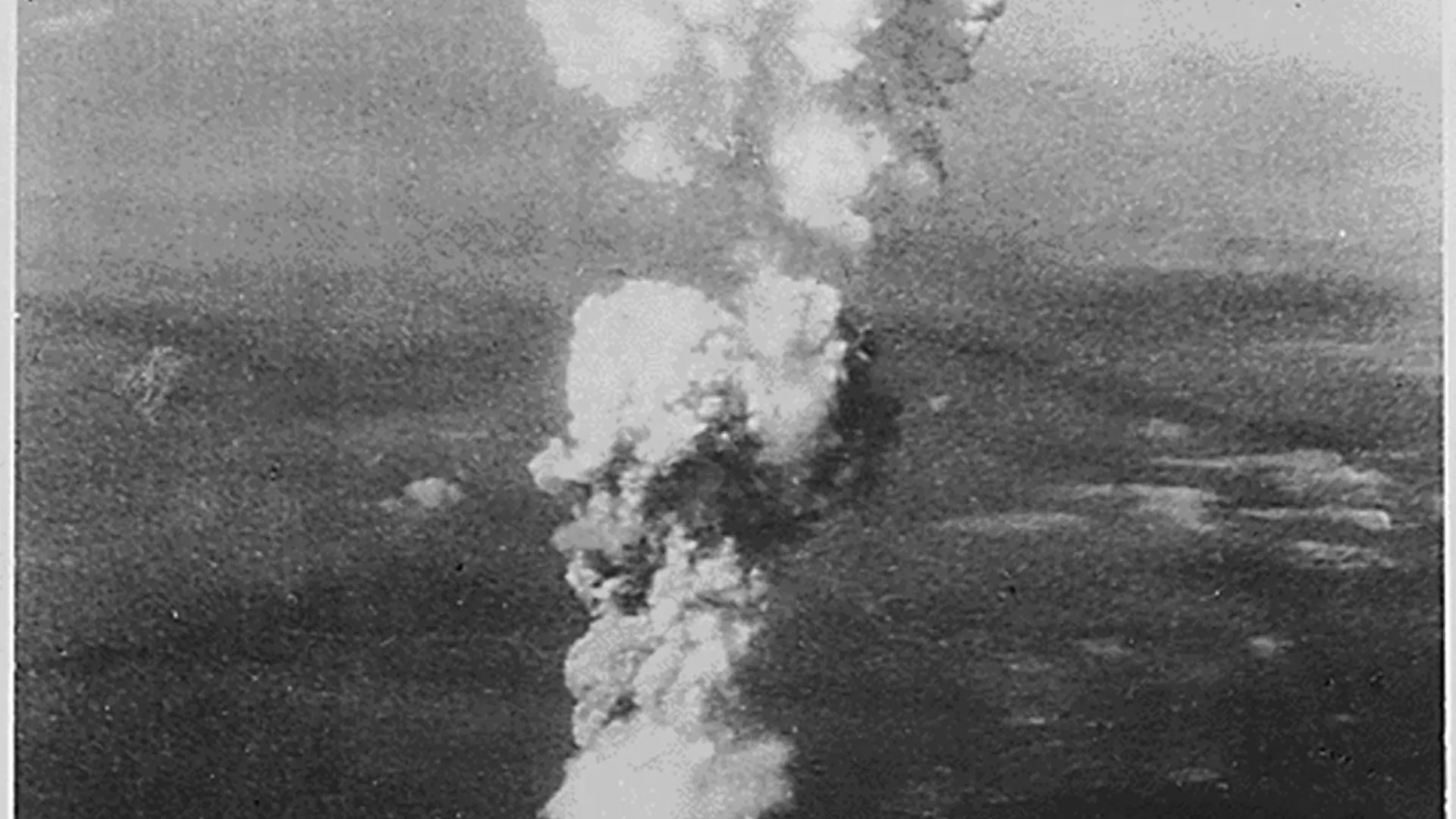 Estados Unidos se planteó utilizar la bomba atómica en Afganistán tras ...