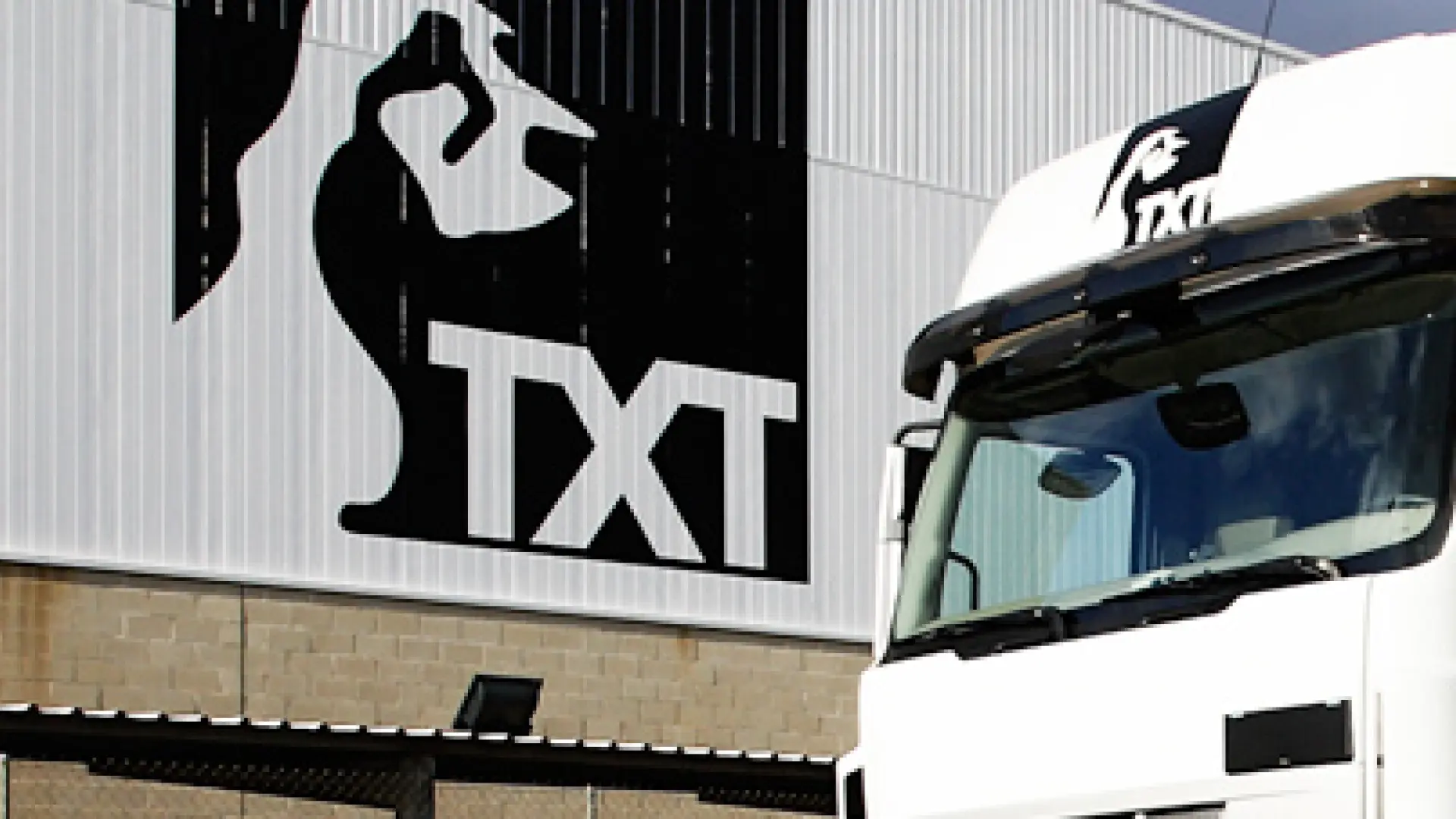 ?La empresa de transporte TXT se instala en Plaza y creará 30 empleos