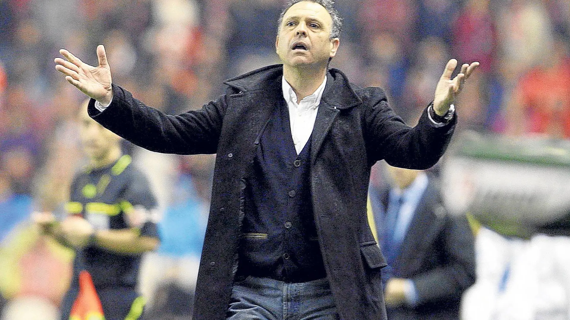 La opción de JIM se enfría y Joaquín Caparrós gana enteros