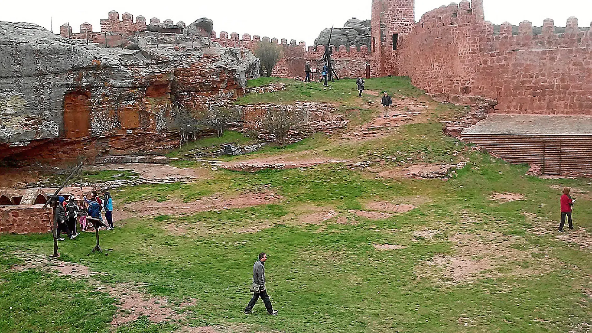 Una tierra sembrada de fortalezas