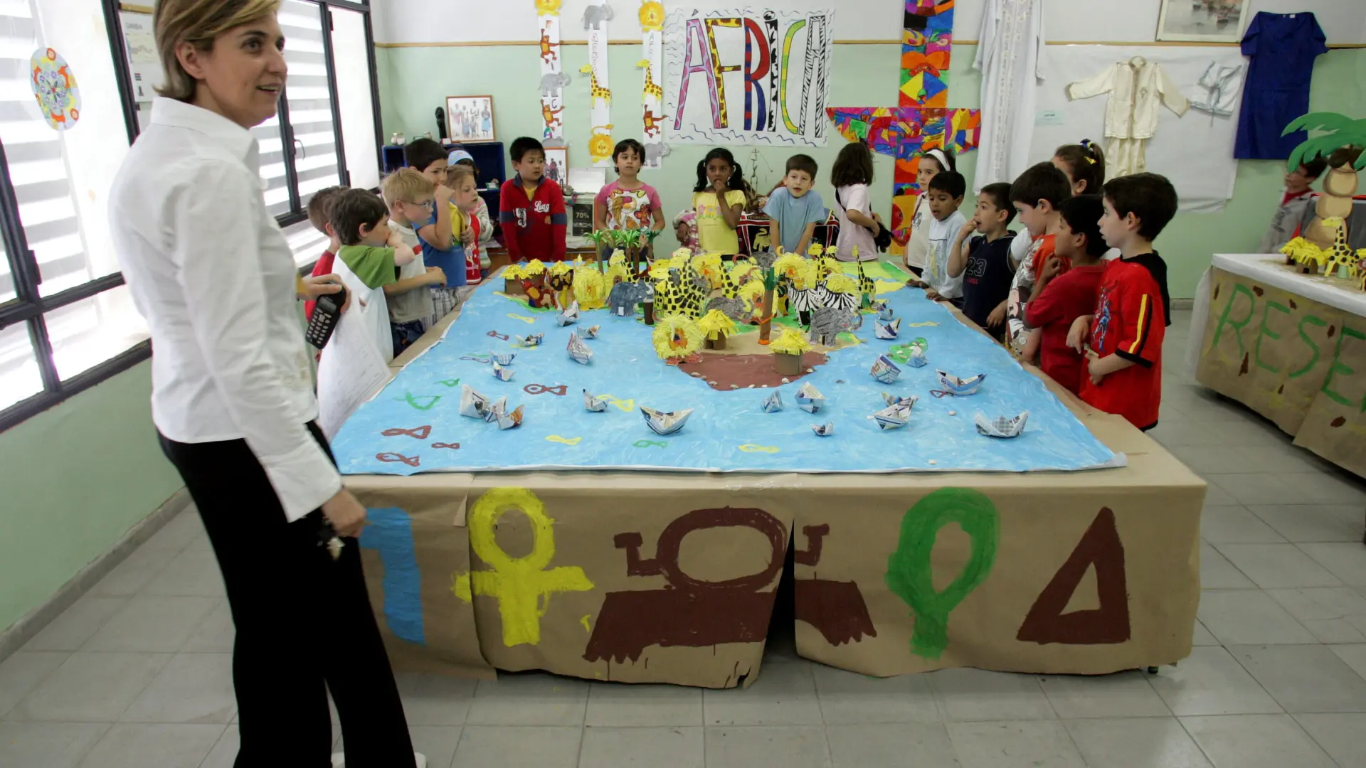 El Recarte y Ornat de Zaragoza, con 26 niños por aula, reclama una ...