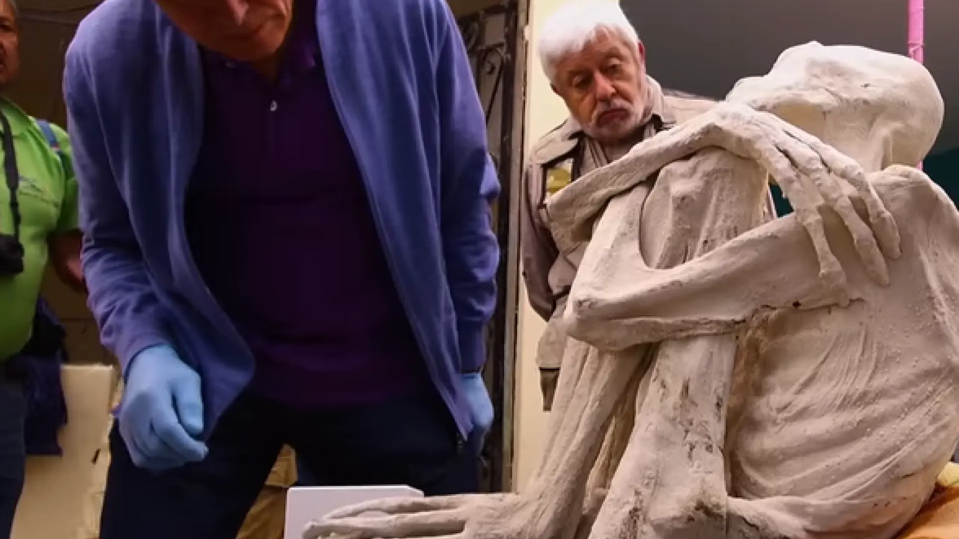 Los expertos determinan que la momia 'María', con tres dedos en manos y ...