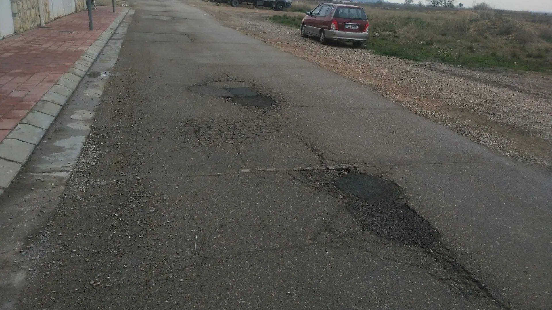 Denuncian la "peligrosidad" de varias calles deterioradas en La Puebla ...