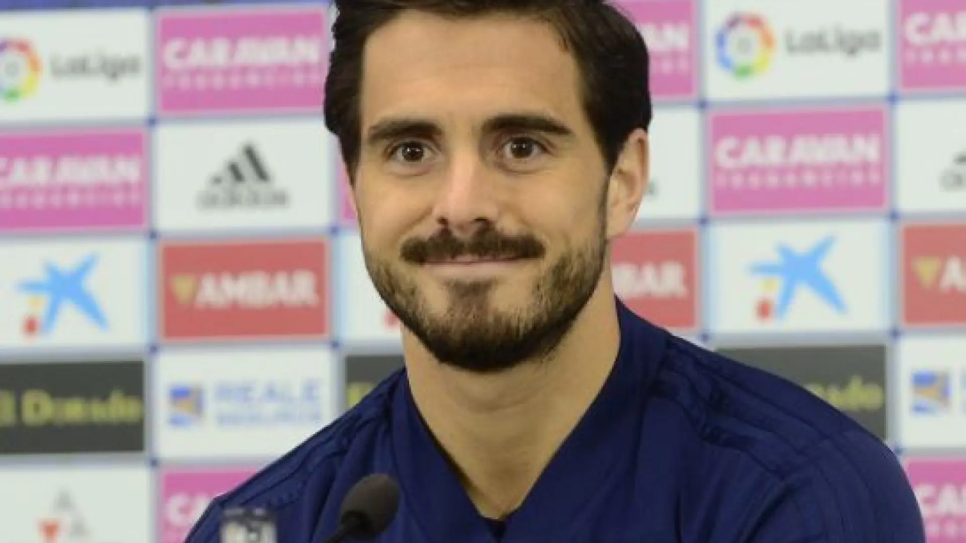 Javi Ros: "Es un orgullo defender el escudo del Real Zaragoza en ...