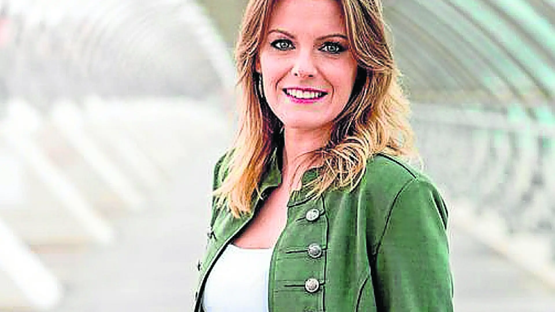 Andrea Ropero presenta en la autonómica ‘Aragón es Ohio’, de actualidad ...