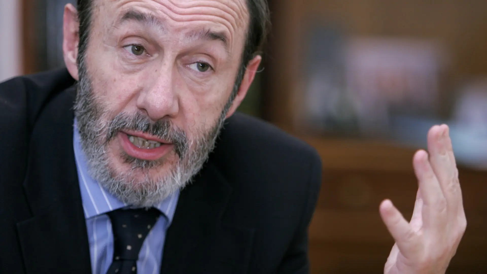 Rubalcaba continúa hospitalizado sin cambios y acompañado por su familia