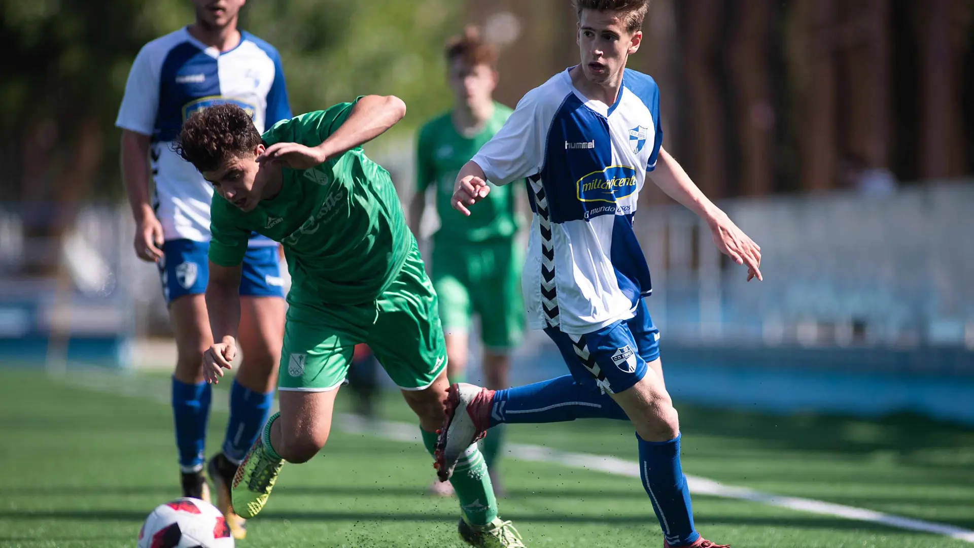 Aarón Abad y Ubay Luzardo abandonan el CD Ebro, que recibe a José ...