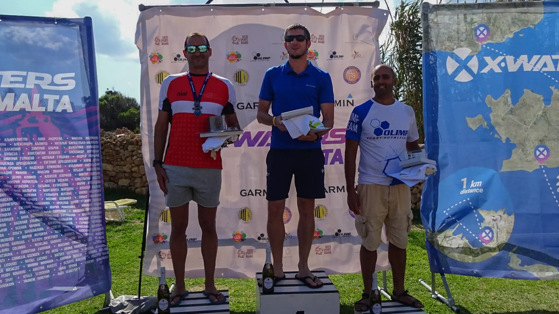 Tres aragoneses triunfan nadando en la prueba X-Waters de aguas abiertas en Malta