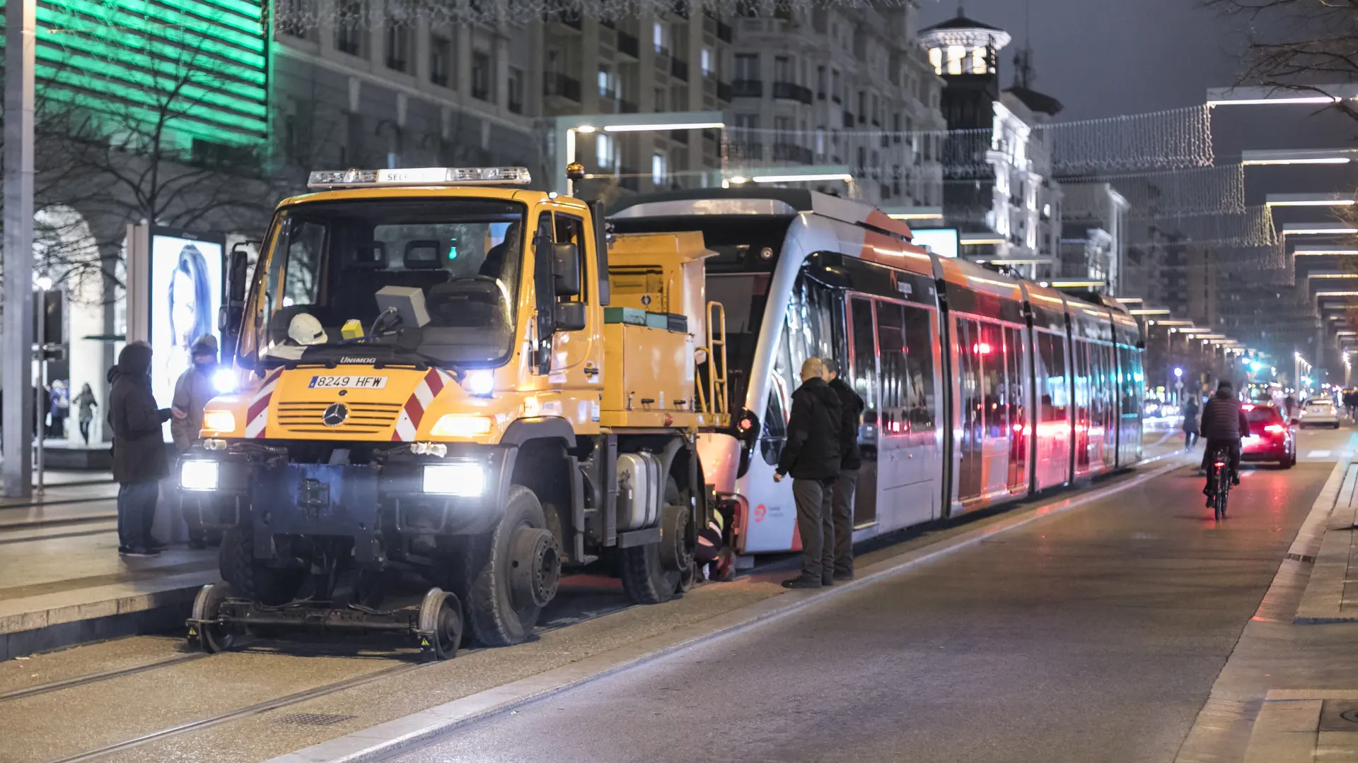 Reestablecido el servicio del tranvía entre plaza de España y César ...