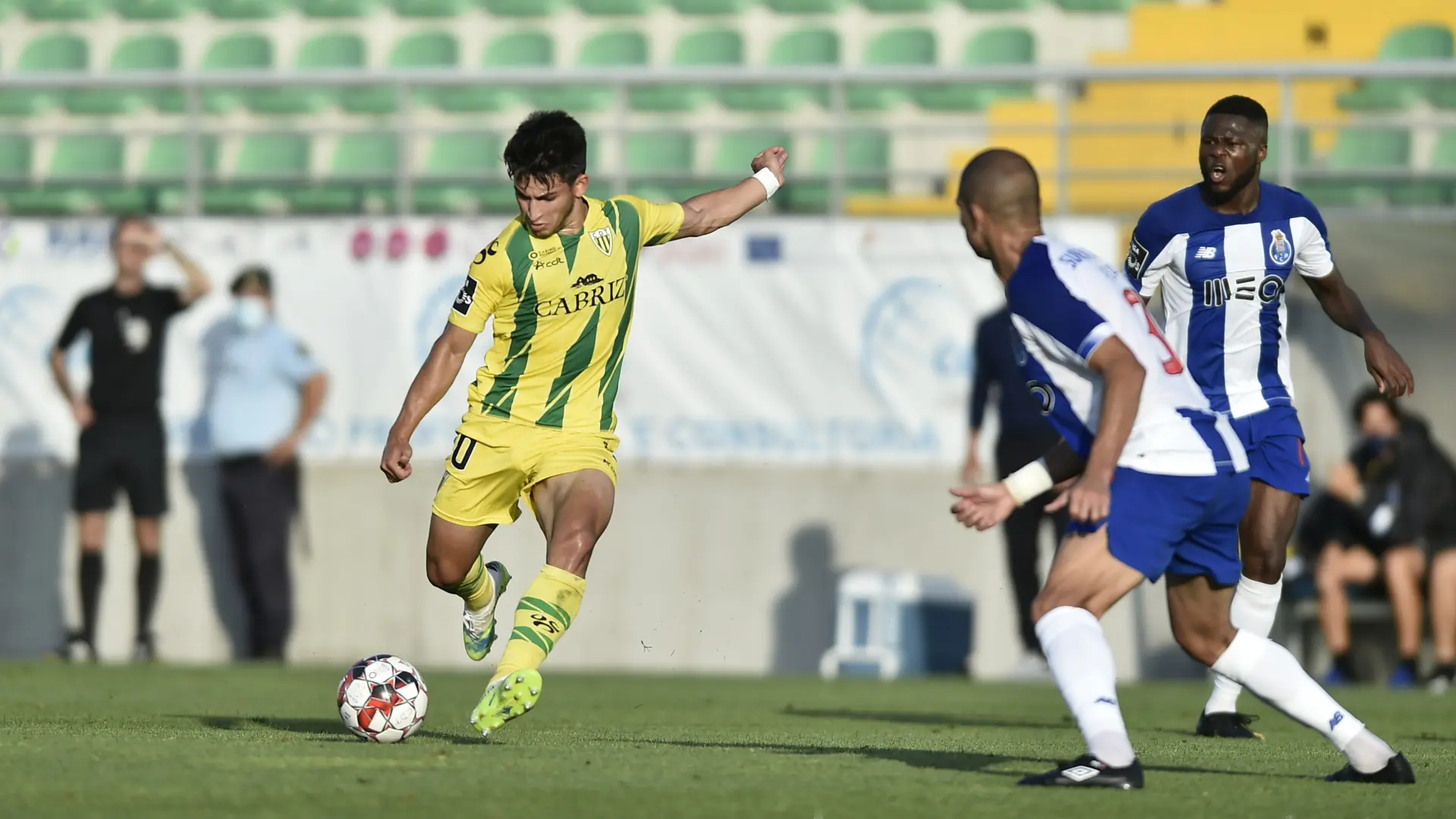 Jonathan Toro, el hondureño de la SD Huesca afianzado en Portugal