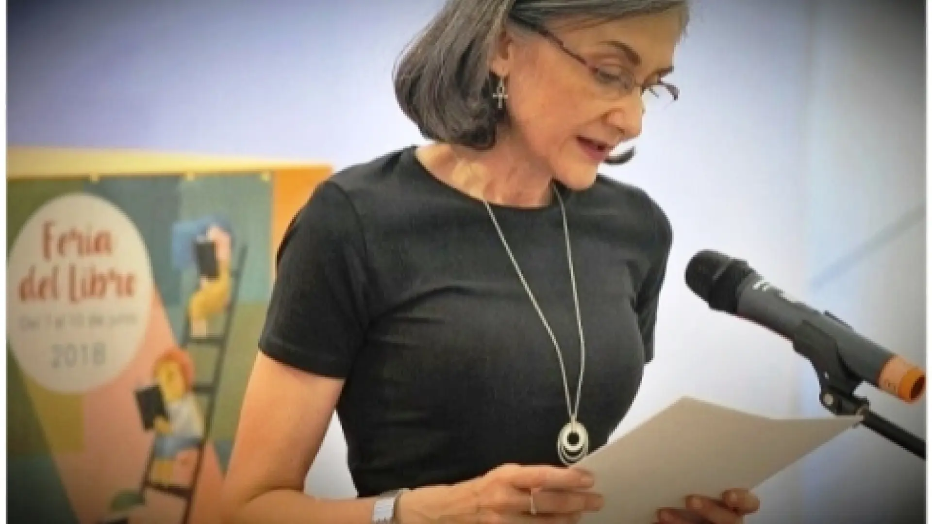 María Dubón: el archivo de sombras de una vida de mujer