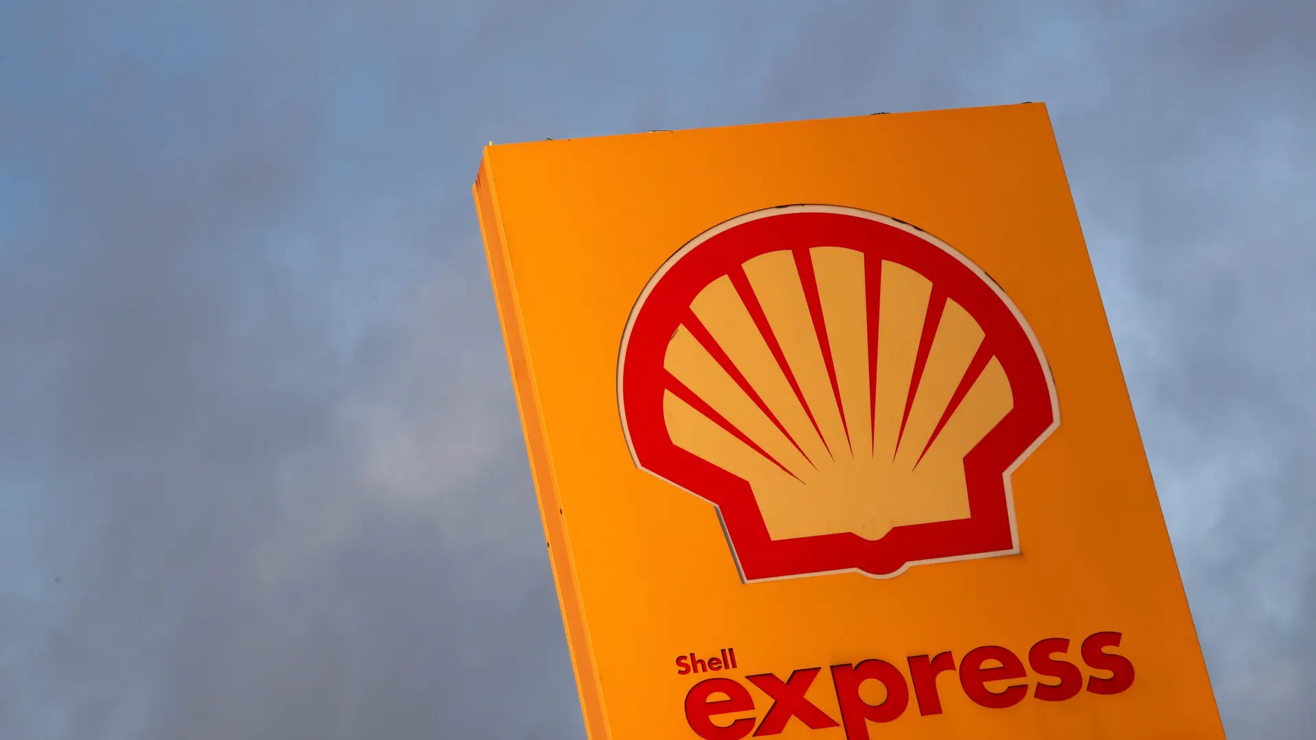 La petrolera Shell pierde 21.680 millones de dólares en 2020