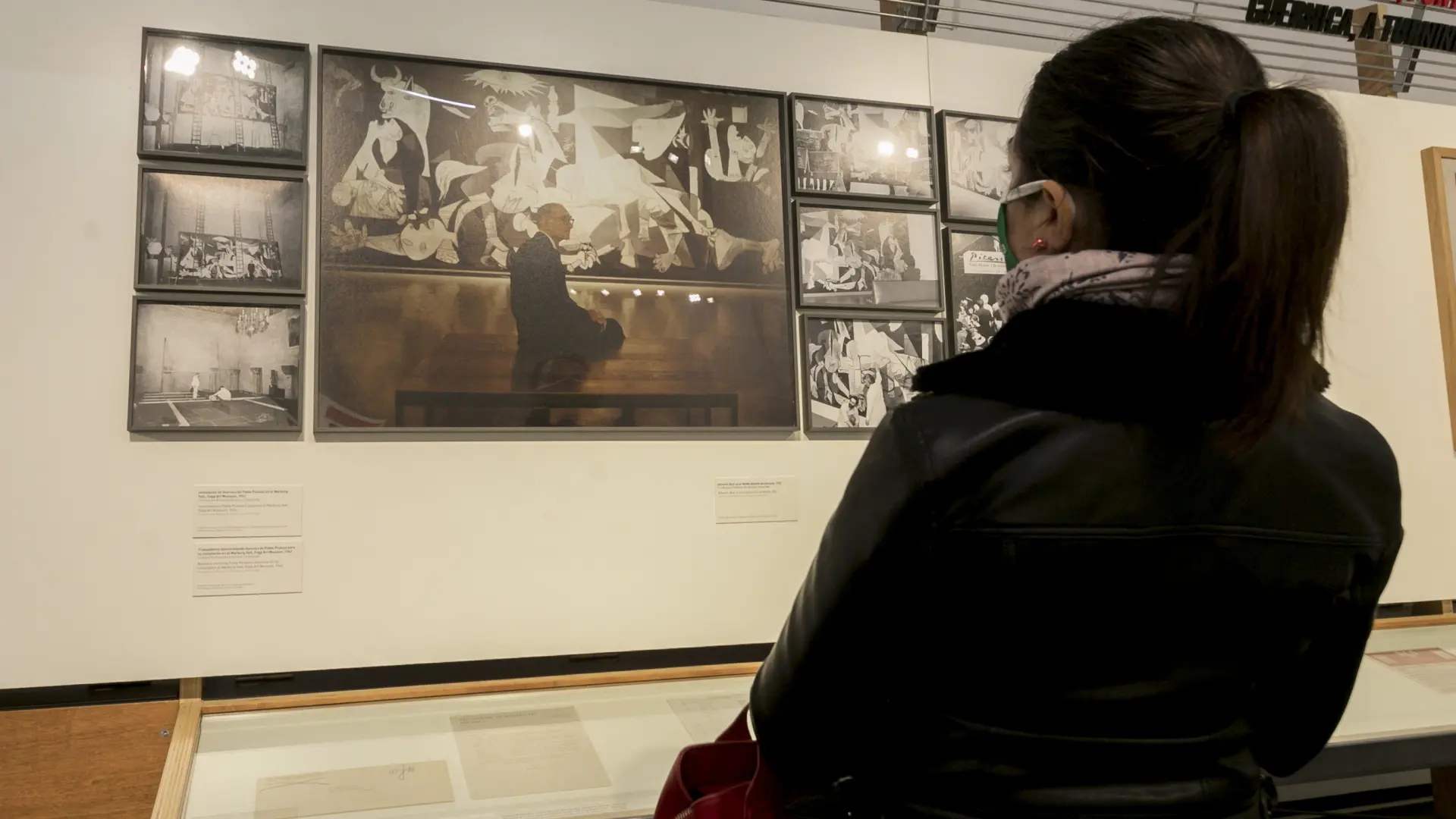 La historia del 'Guernica' de Picasso llega a Huesca | Imágenes