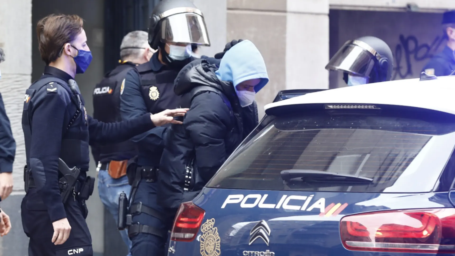 Una gran operación con al menos 14 detenidos descabeza la banda latina ...