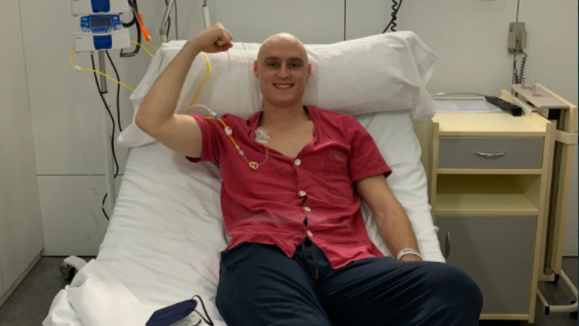 Daniel Lasure celebra el fin de la quimioterapia contra el cáncer que ...