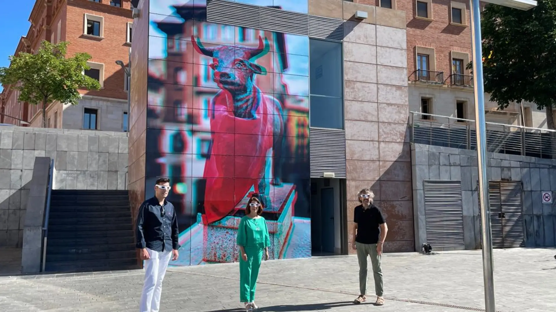 Inaugurada la imagen del Torico en la Glorieta