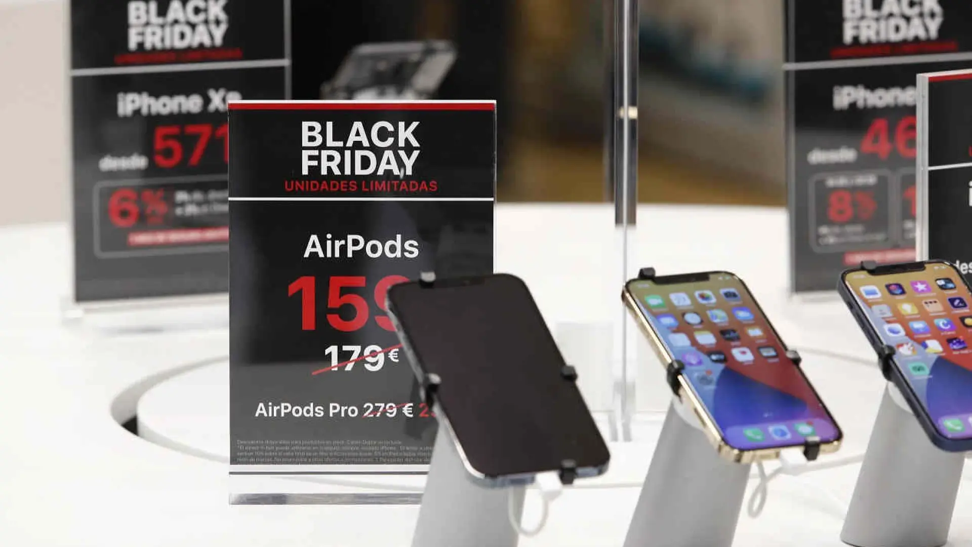 Los españoles gastarán 242 euros de media este 'Black Friday' y ...