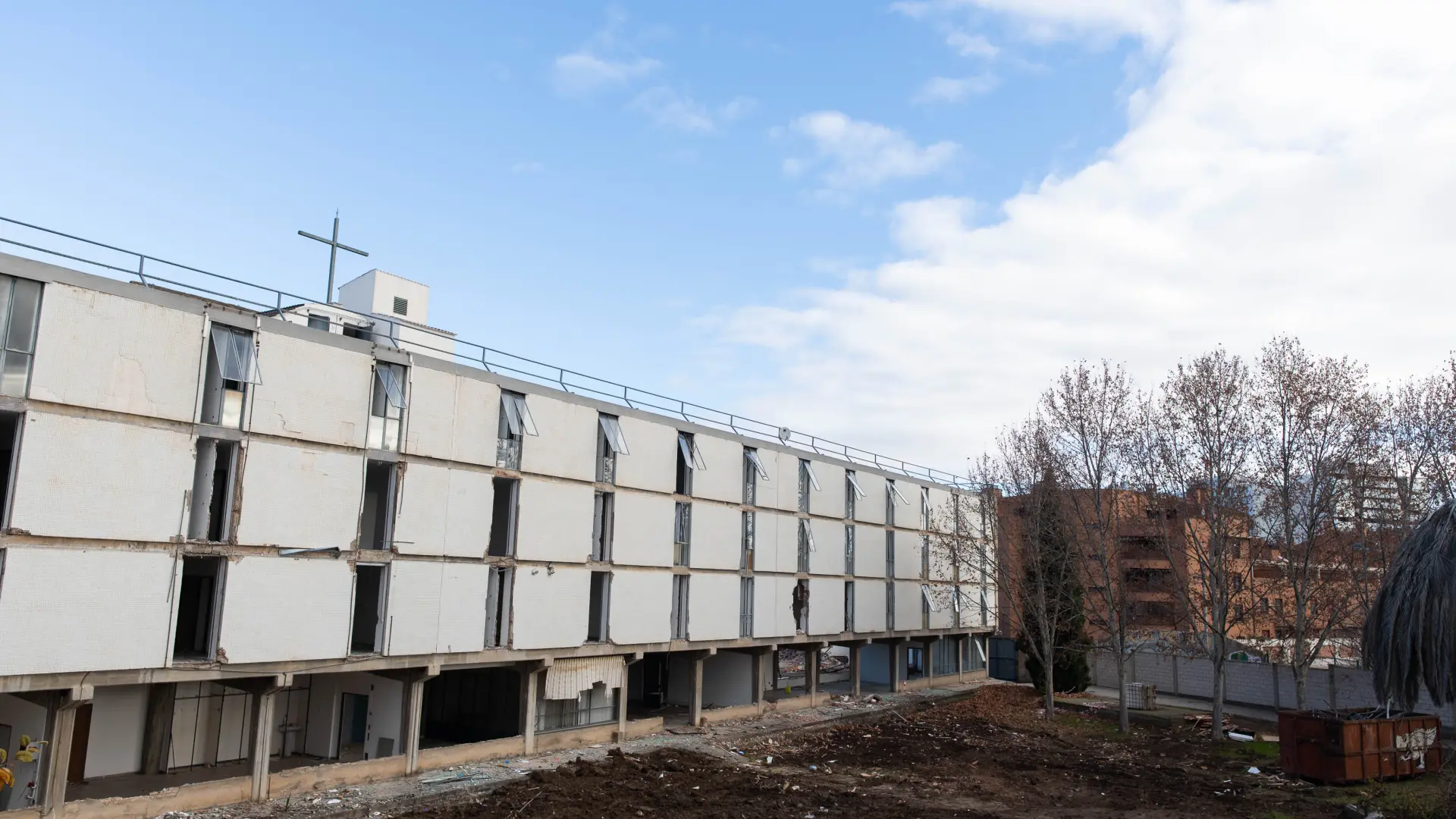 La DGA recibe cuatro informes que piden que se conserve el convento de ...