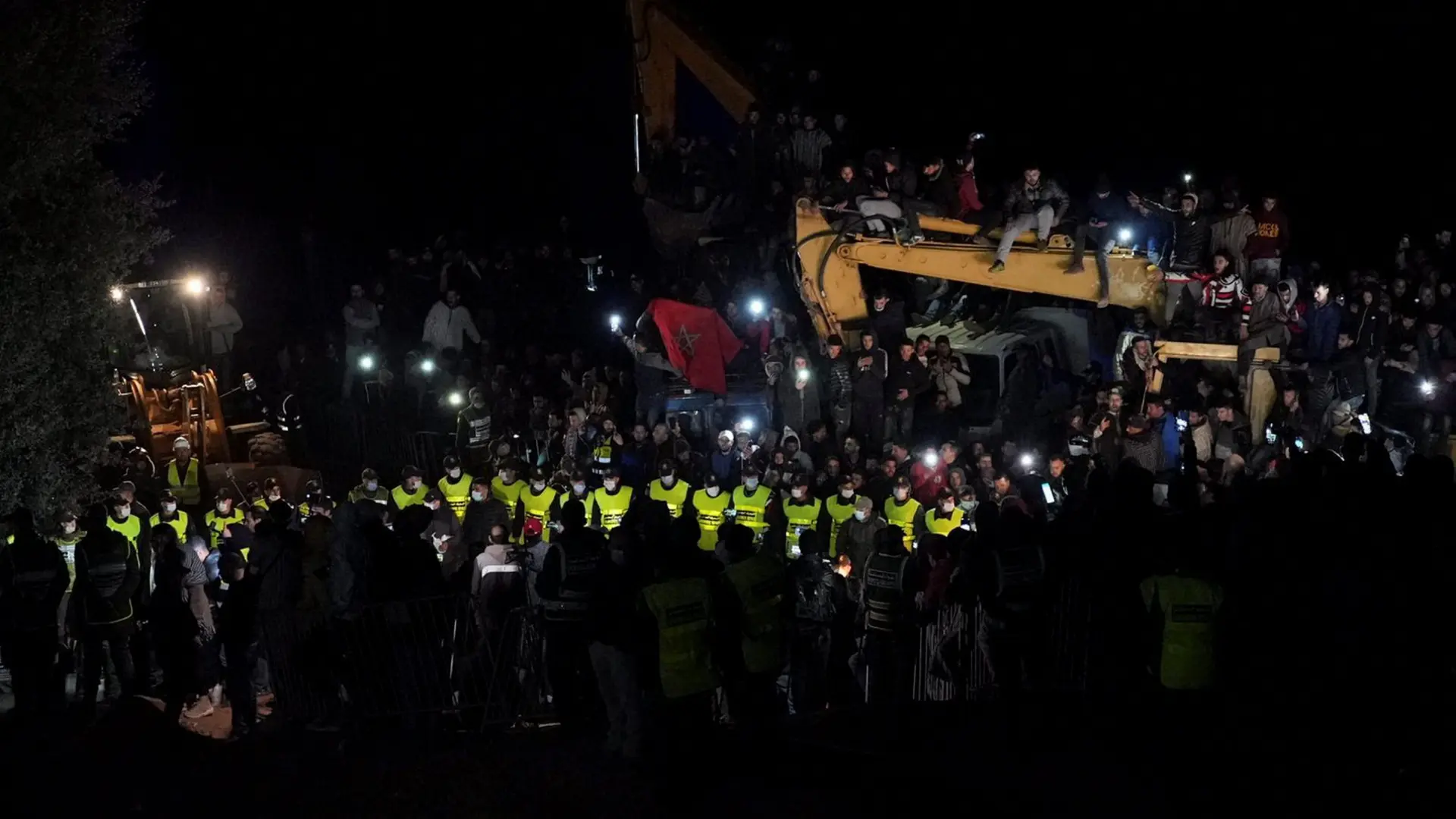 Rescatan muerto al niño Rayan, atrapado 5 días en el fondo de un pozo en Marruecos