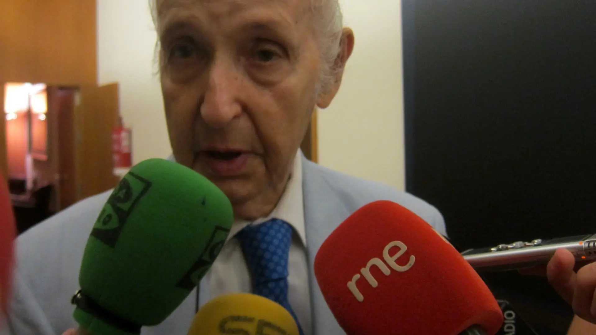 El mundo de la ciencia, la cultura y la política agradecen a Grisolía ...