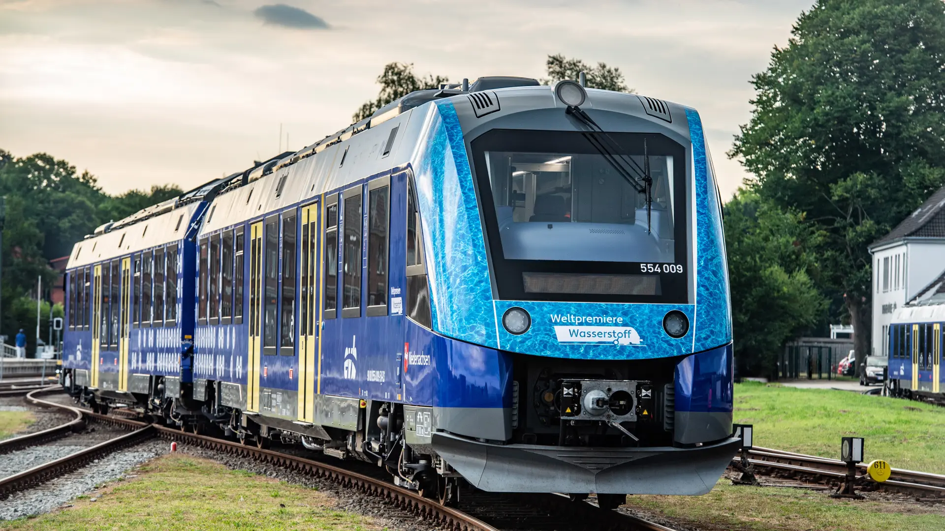 Alstom realiza la primera ruta ferroviaria del mundo operada íntegramente con trenes de hidrógeno