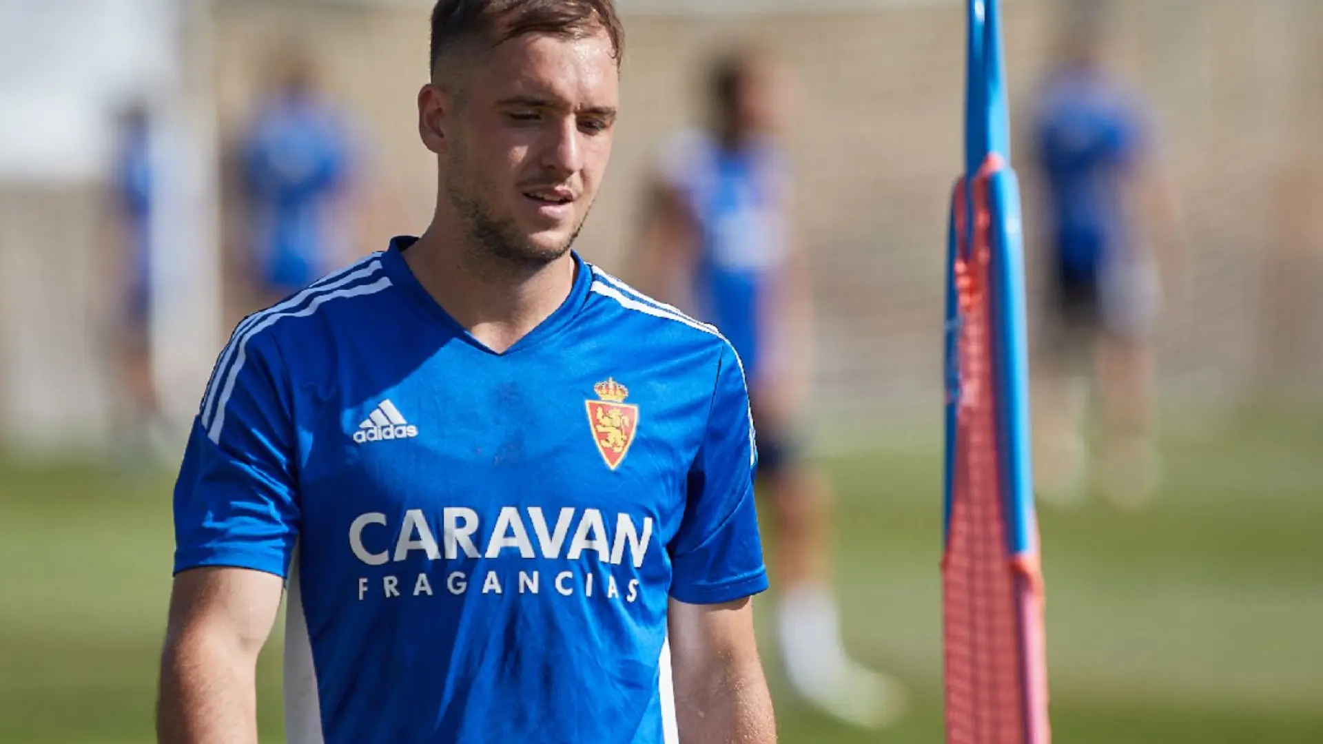 Real Zaragoza: Vada se prueba unos minutos sobre el césped, pero sigue ...