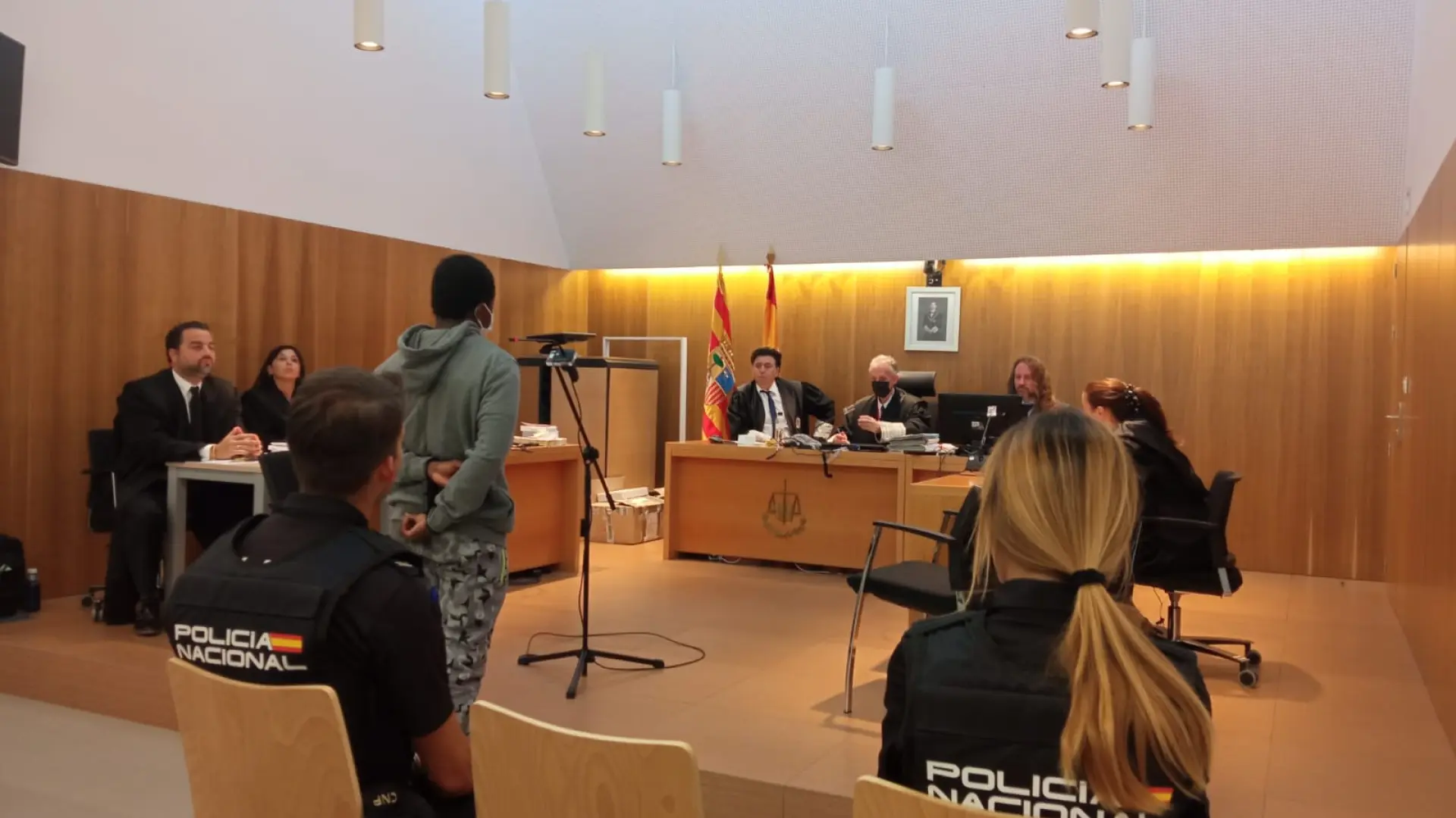 Concluye el juicio por la violación de una anciana en Tamarite con peticiones de entre 12 y 23 ...