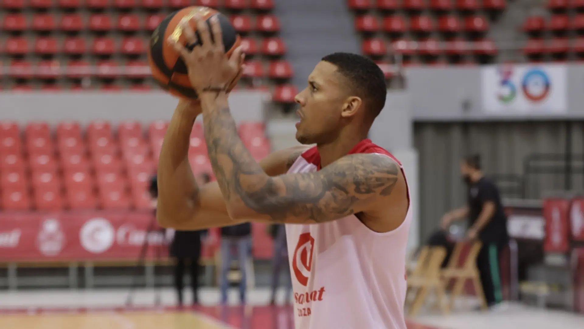 Ángel Núñez, novedad en el Casademont Zaragoza