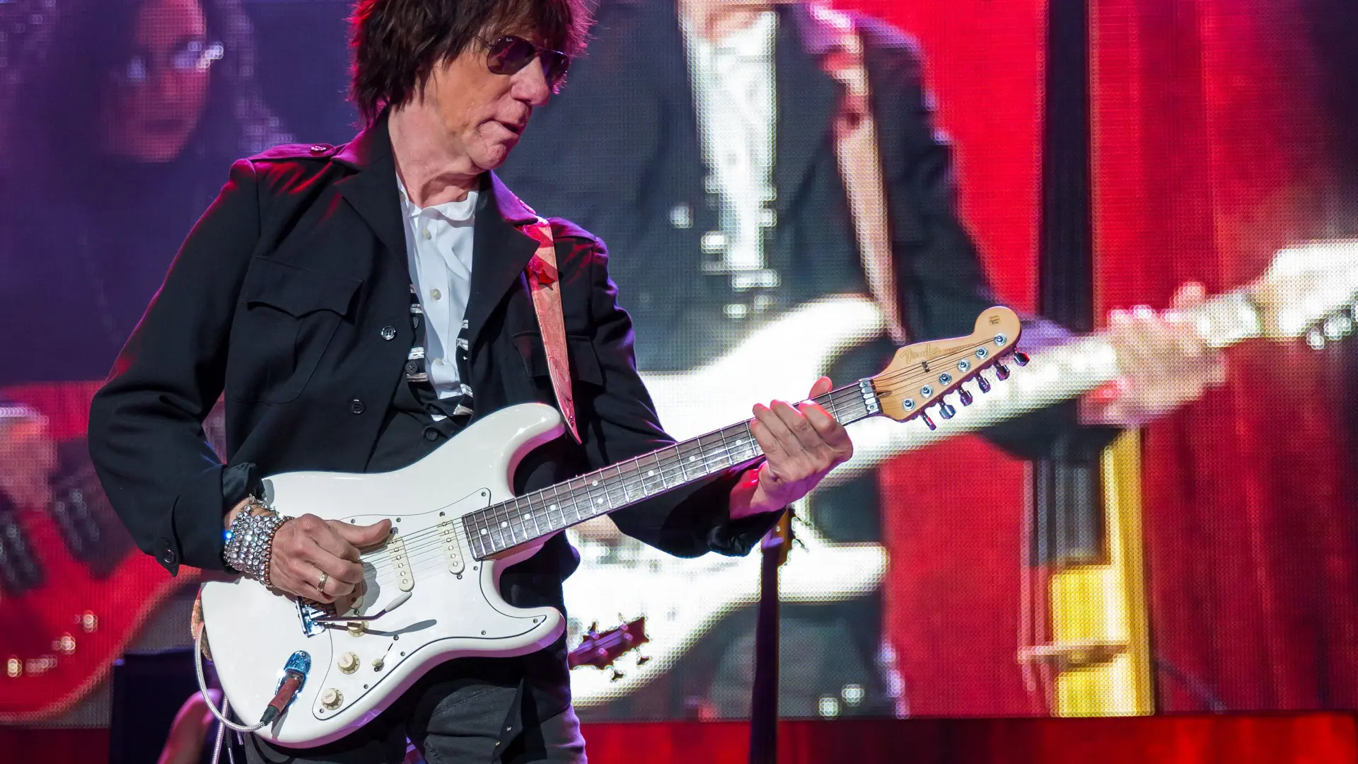 Muere Jeff Beck, el legendario guitarrista británico