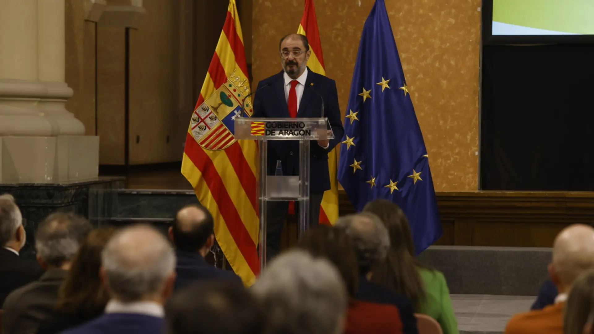 Fotos de Lambán y Repollés en la presentación de Sostenibilidad y Eficiencia del Sistema ...