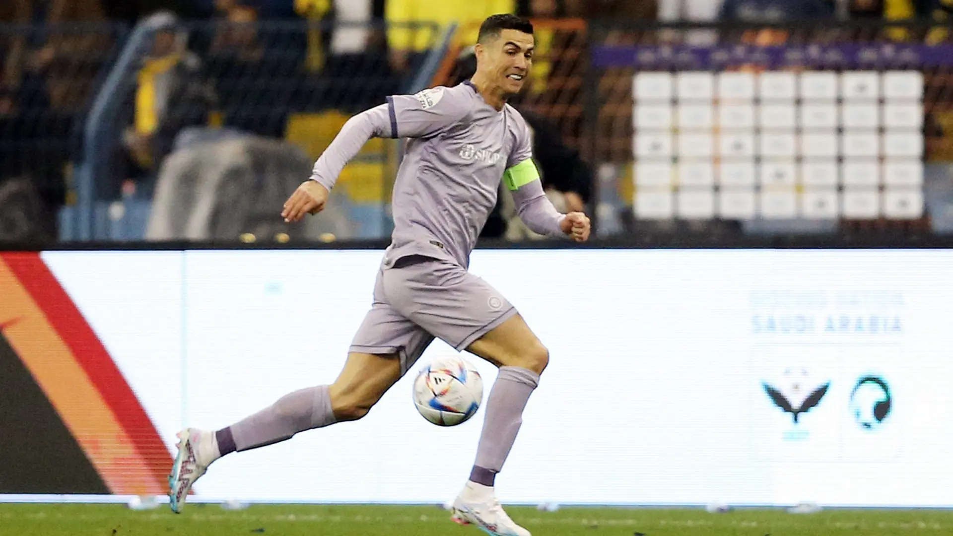 Cristiano Ronaldo Marca Su Primer Gol Oficial Y Da Un Punto Al Al Nassr