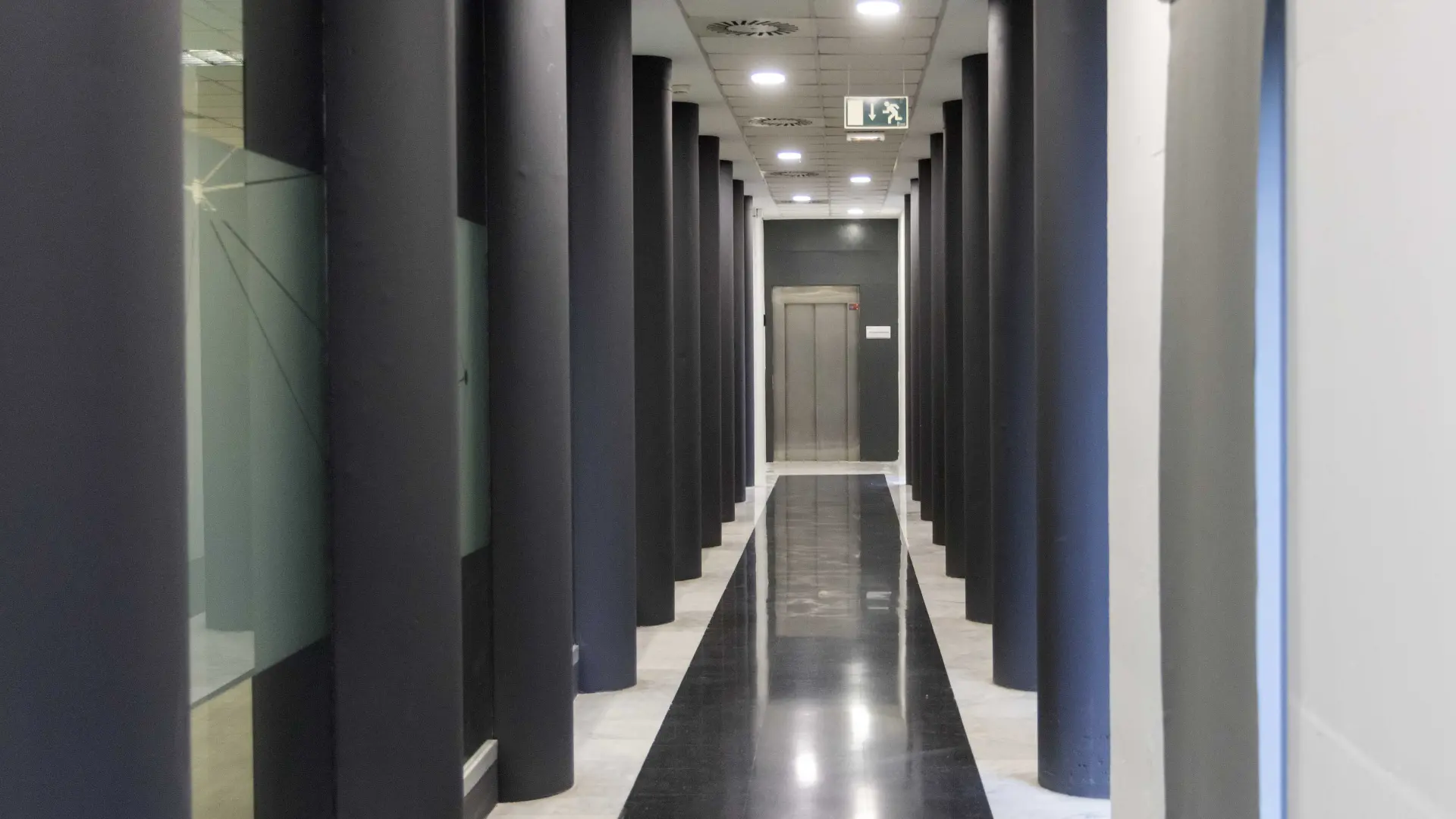 Sin clases presenciales en el campus digital de FP en Zaragoza por falta de un trámite burocrático