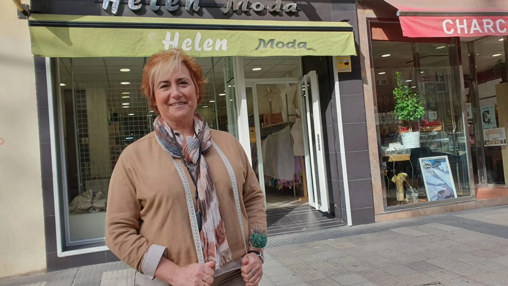 Modas Helen: 40 años reivindicando la última moda desde el barrio