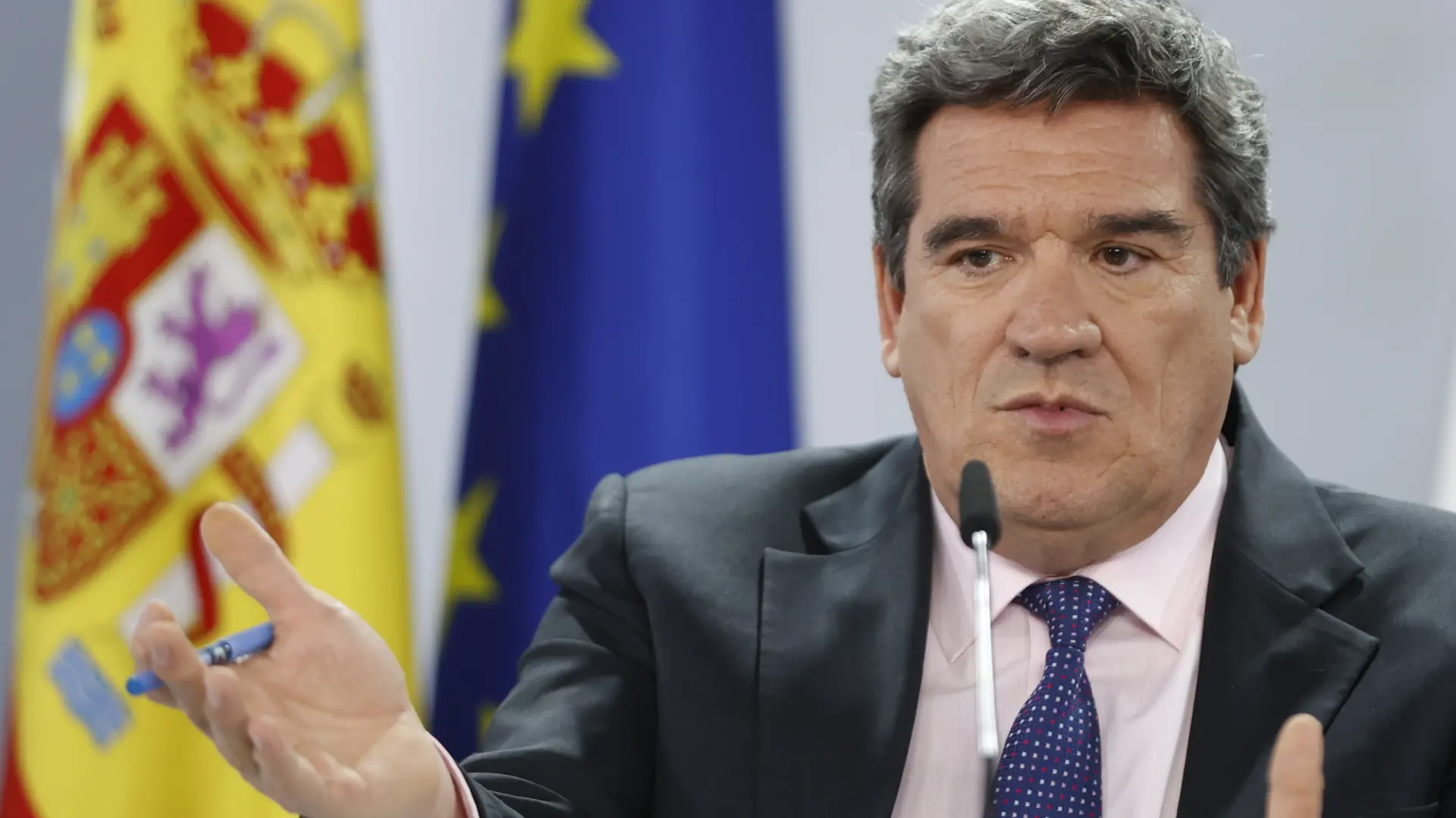 Escrivá prevé que la "hucha de pensiones" alcance 120.000 millones en 2040