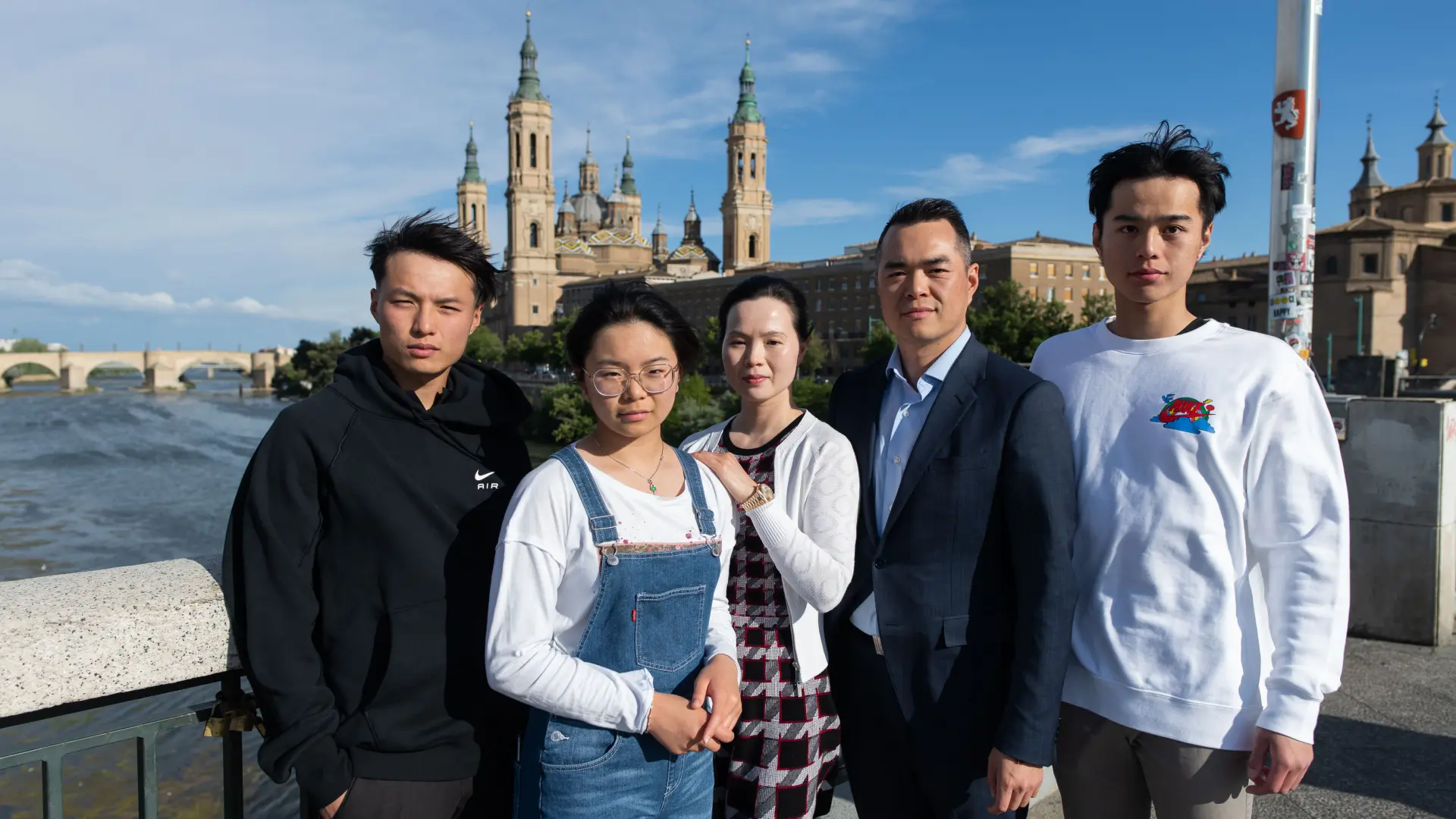 Elecciones autonómicas de Aragón | Familia Qiu: "Los inmigrantes ...
