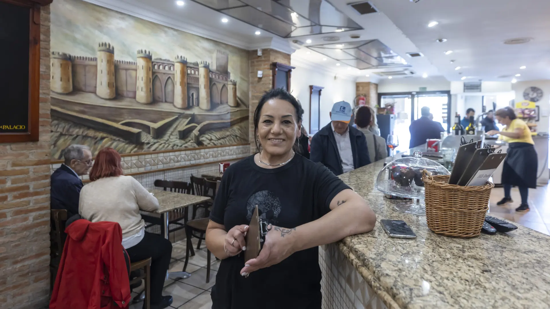Desde la hostelería, ante el 28-M: "Olvídate de encontrar un cocinero o ...