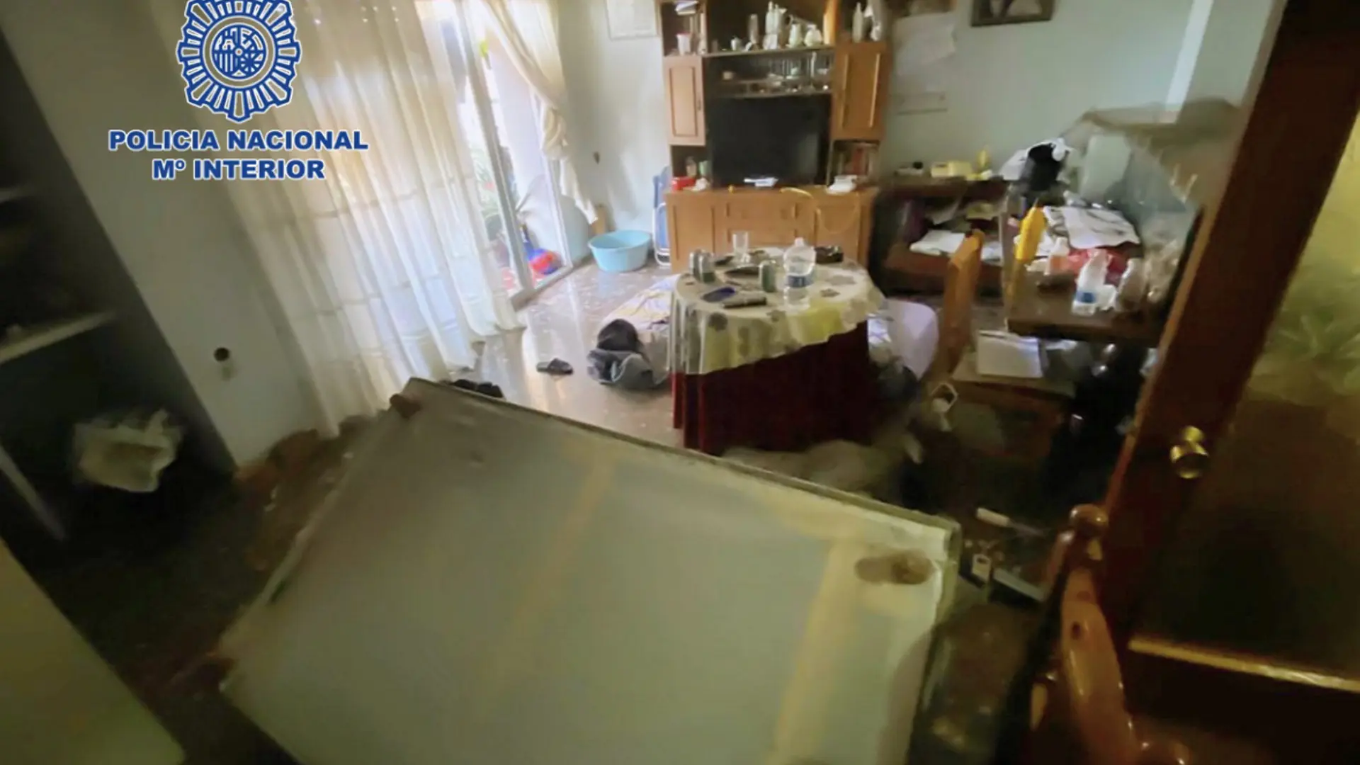 Detenido en Almería por retener a su madre y a una amiga y amenazar con provocar una explosión