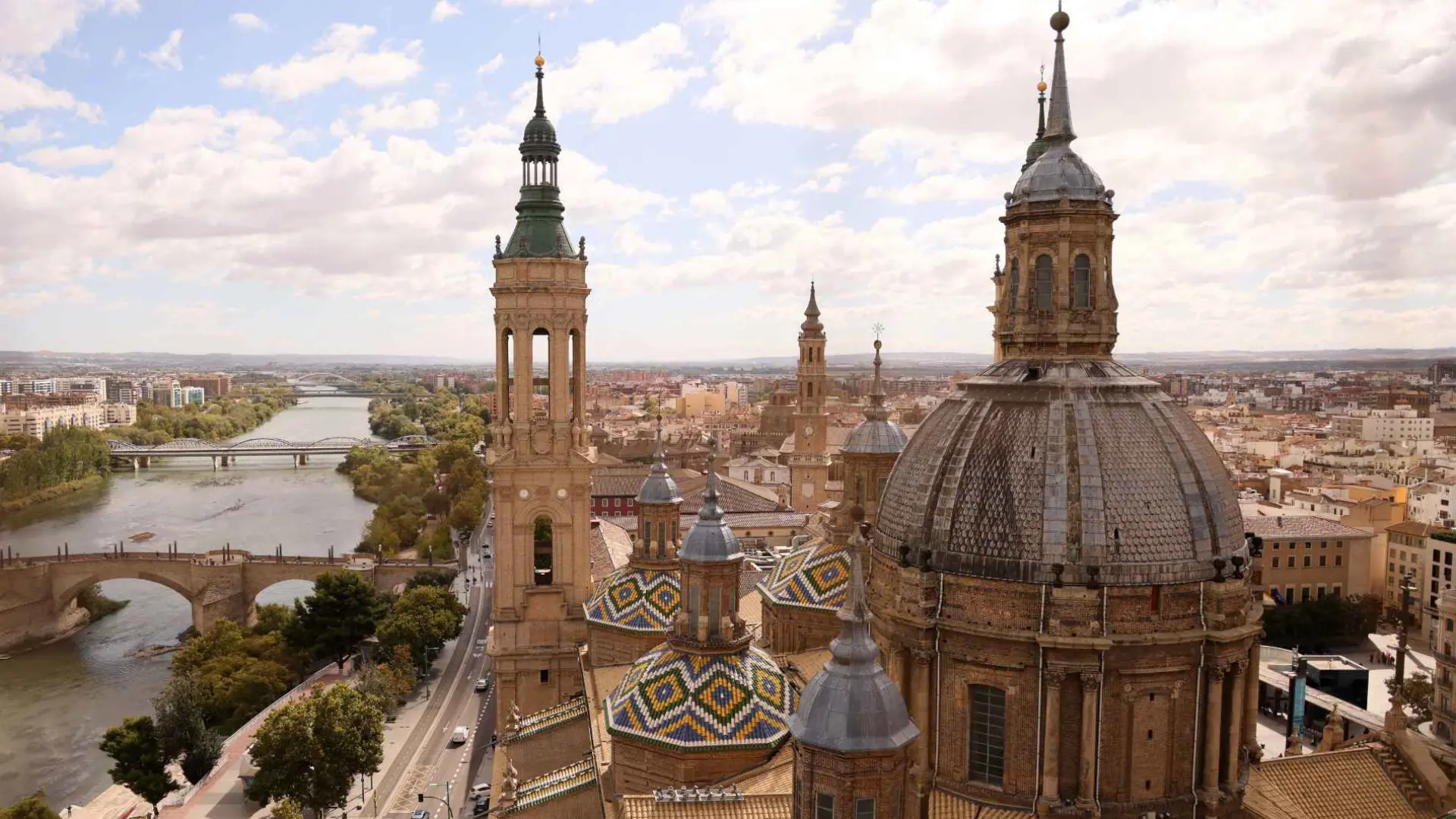 Las diez curiosidades de la Basílica del Pilar de Zaragoza que quizás ...