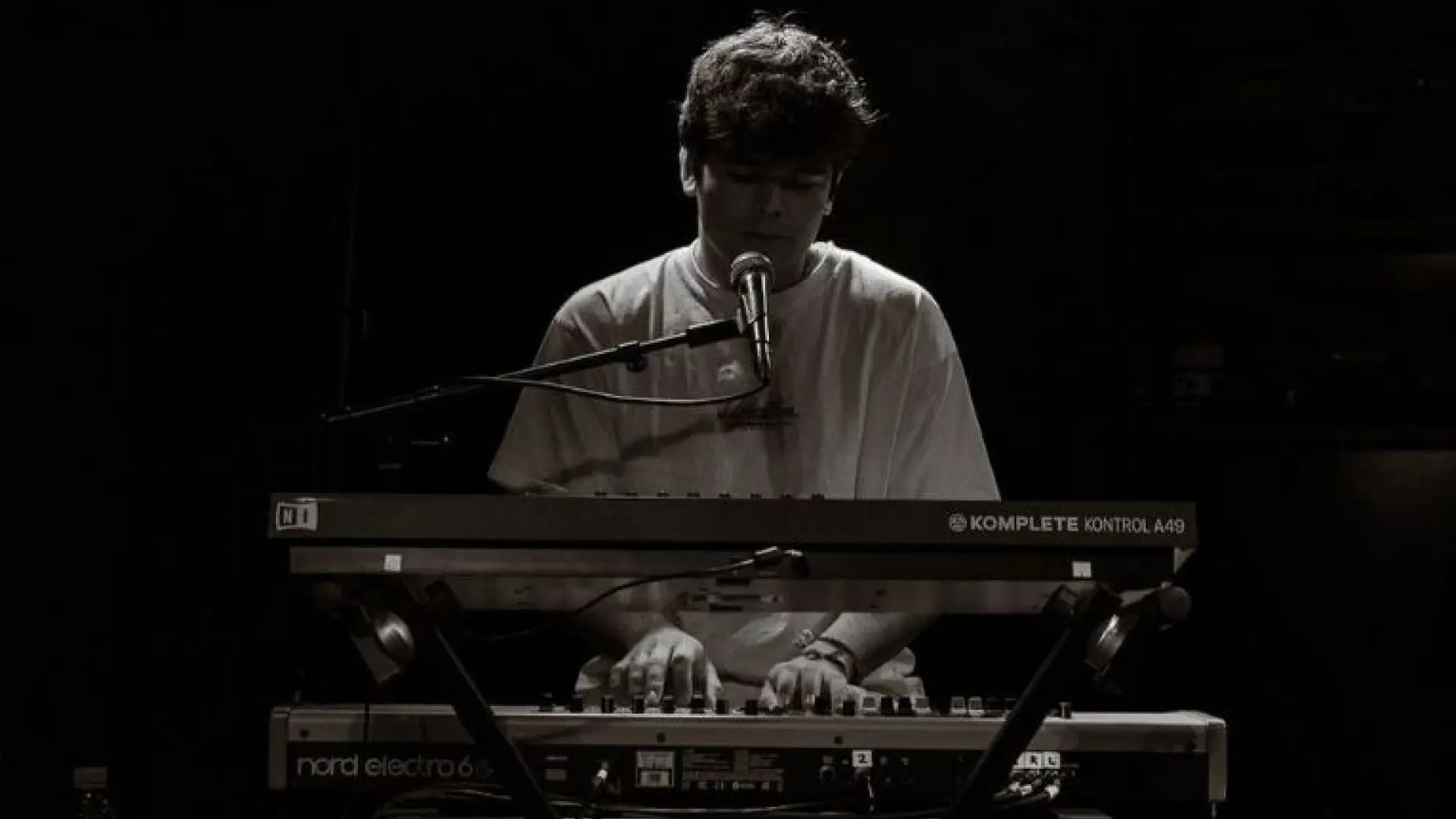 Íñigo Quintero, número 1 mundial de Spotify con 'Si no estás ...