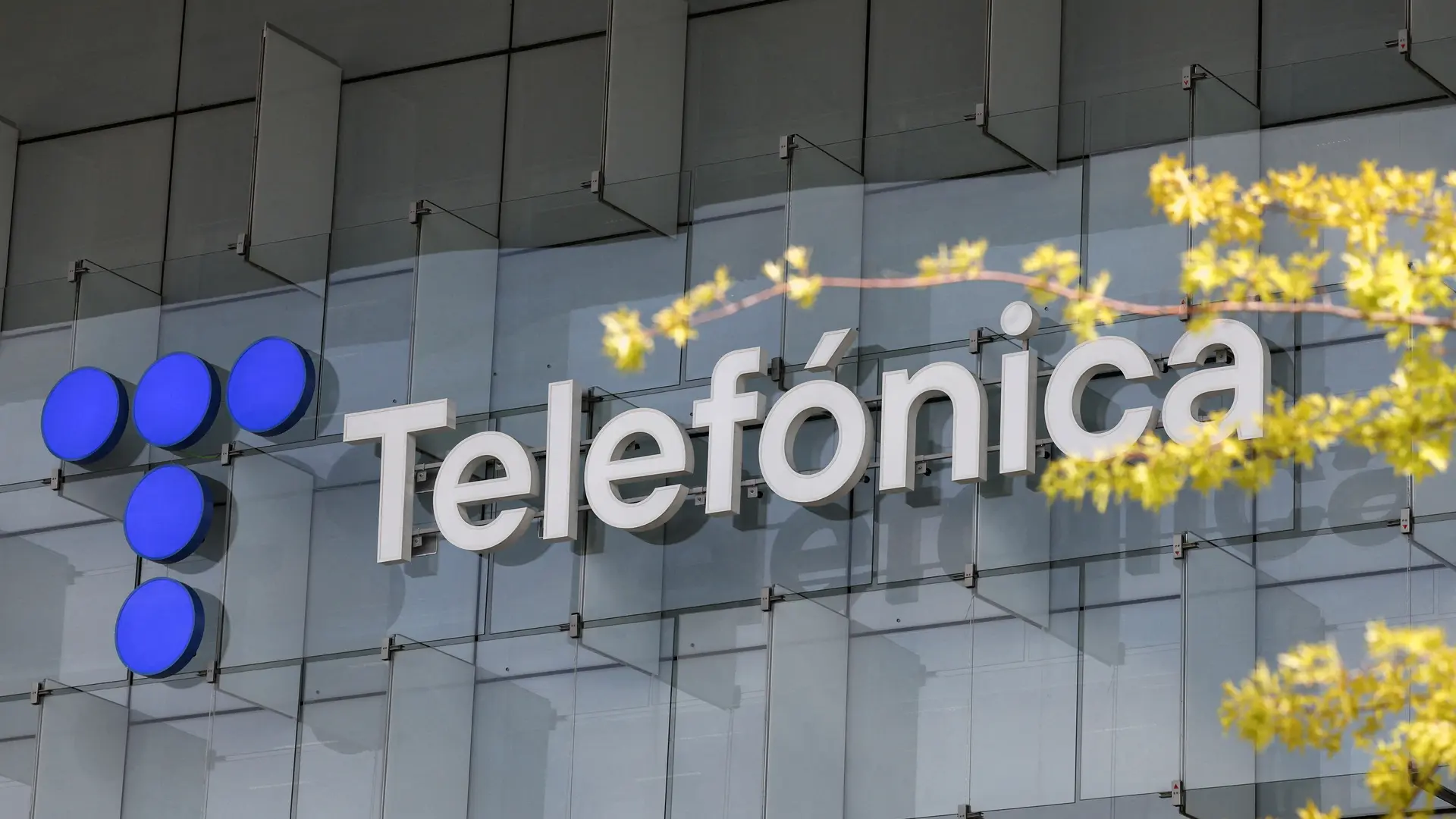 El Gobierno comprará hasta un 10% de Telefónica y se convertirá en el ...