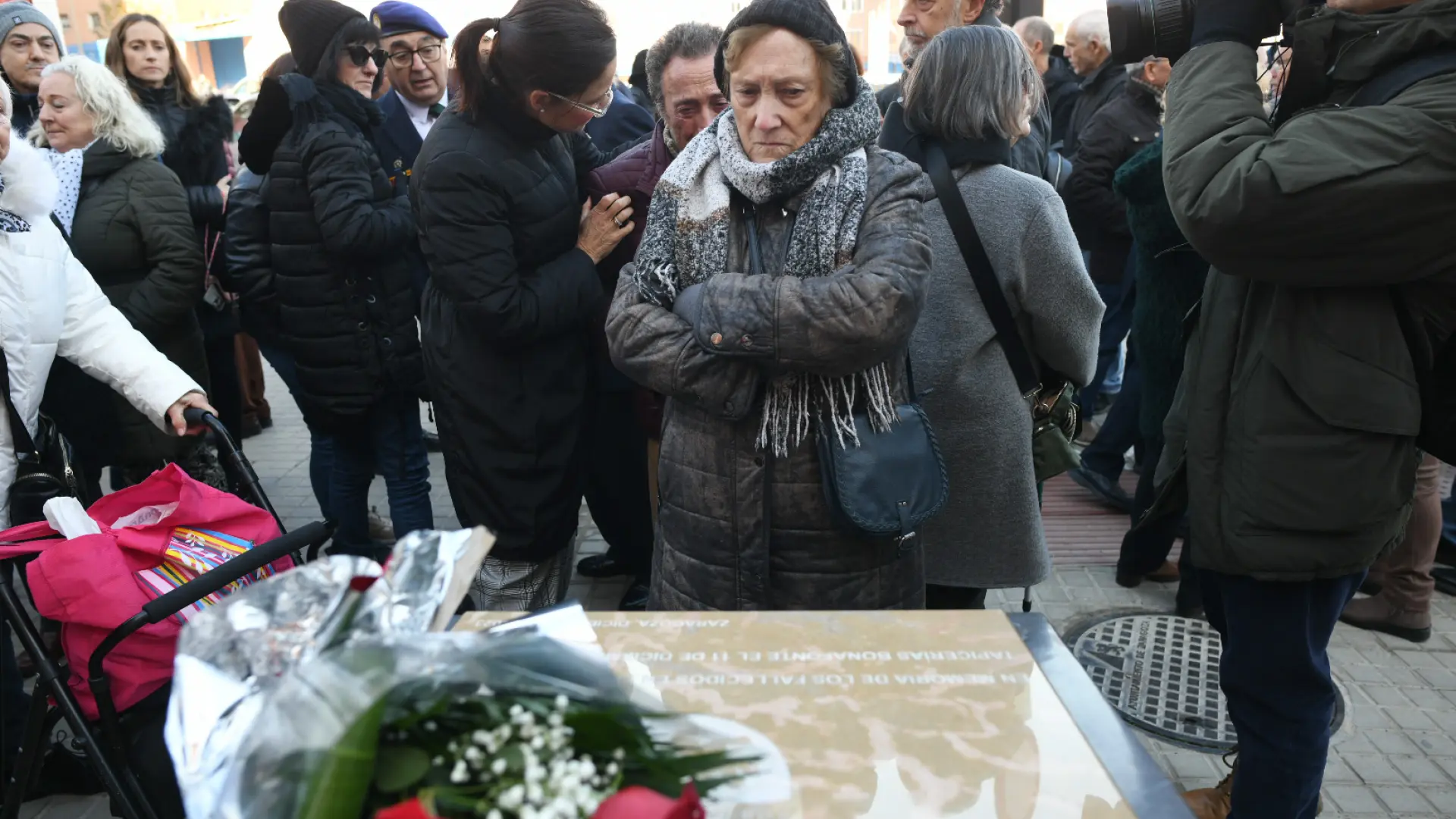 Fotos | Inauguración del monolito a las víctimas del incendio en ...