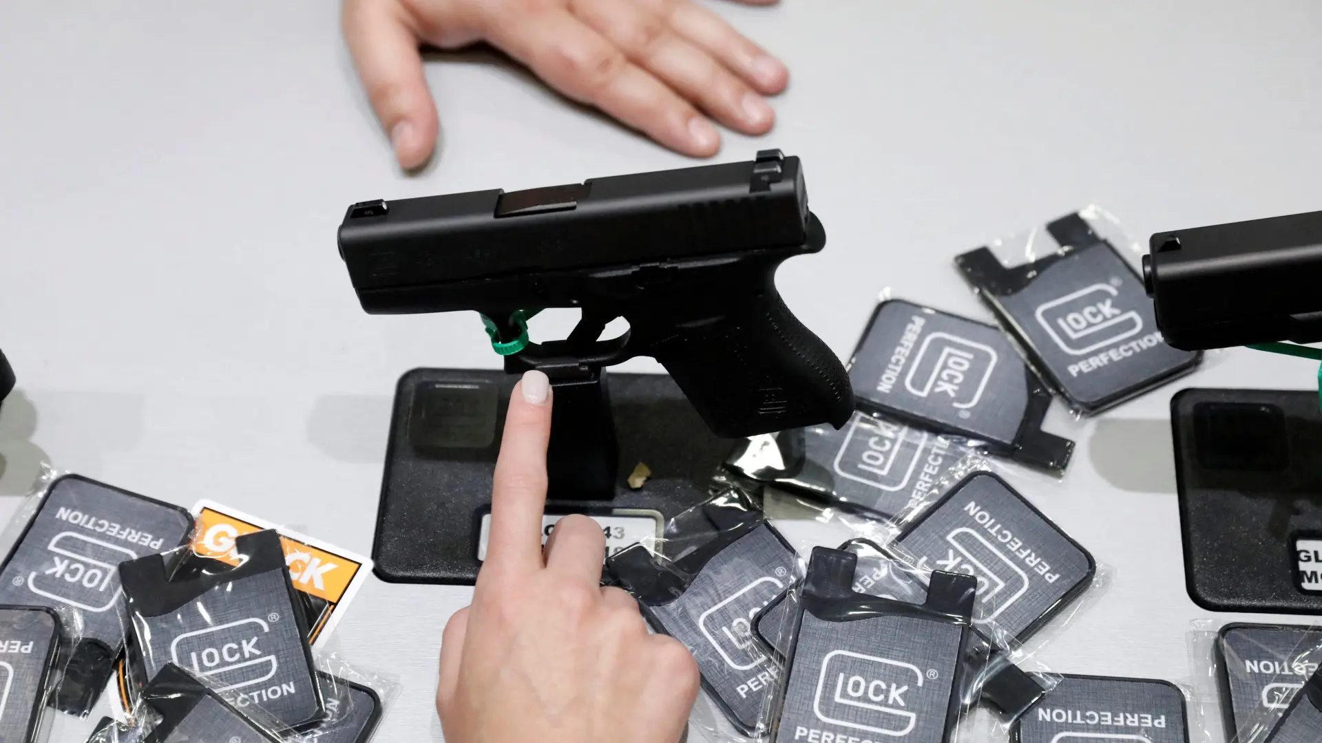 Muere a los 94 años Gaston Glock, el inventor de una de las pistolas ...