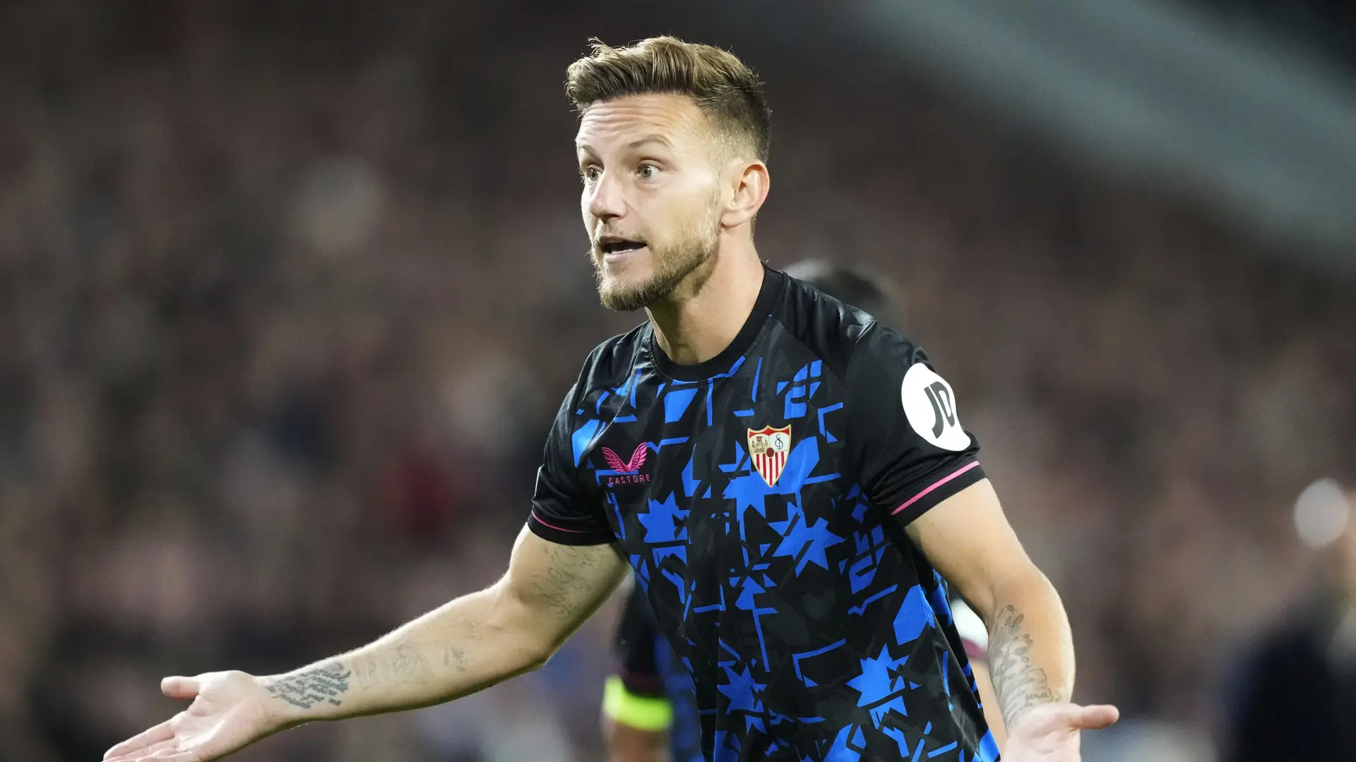 Ivan Rakitic se desvincula del Sevilla para fichar por el Al Shabab ...