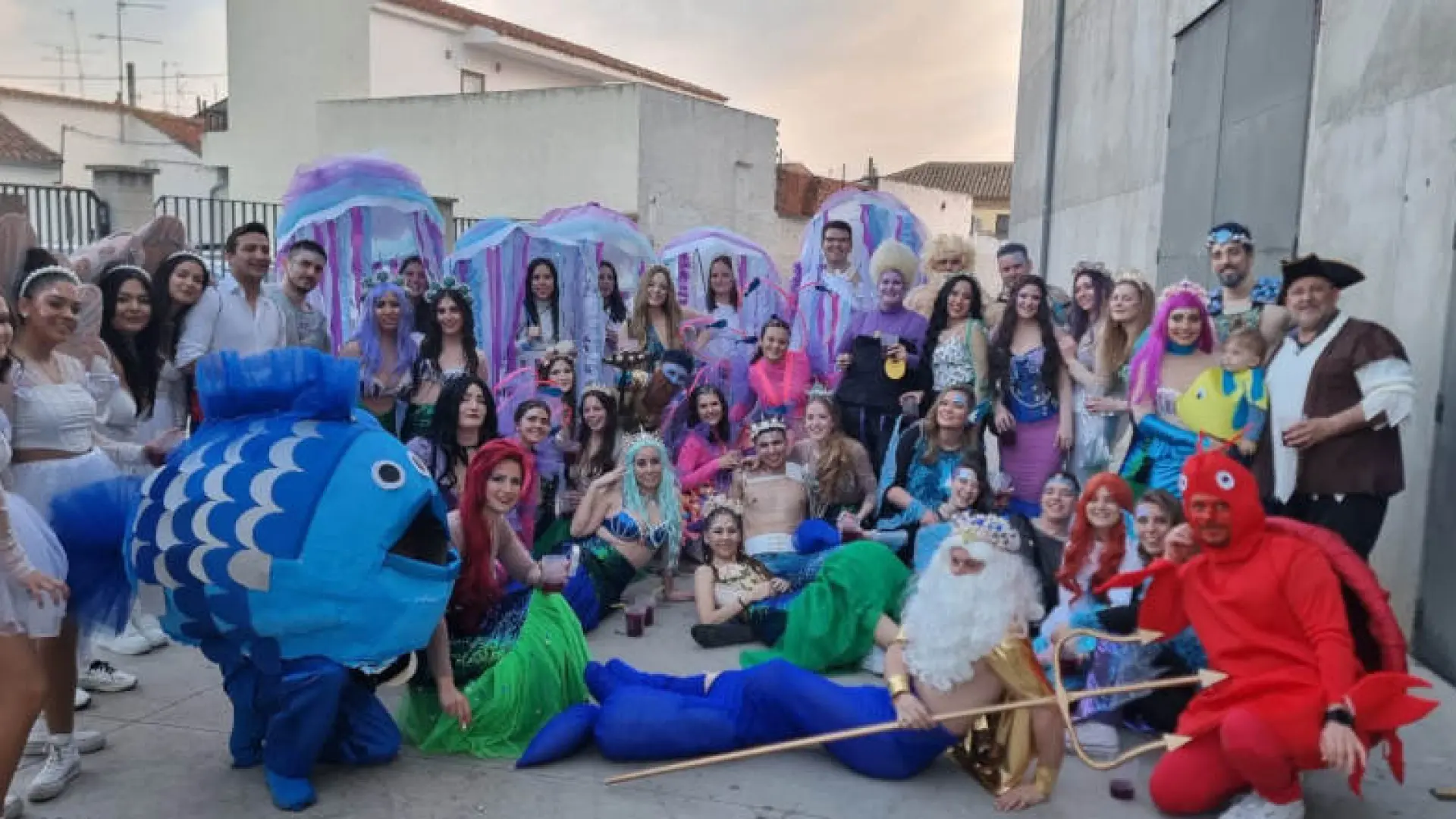 Las mascarutas y los disfraces vuelven a Épila en su popular Carnaval