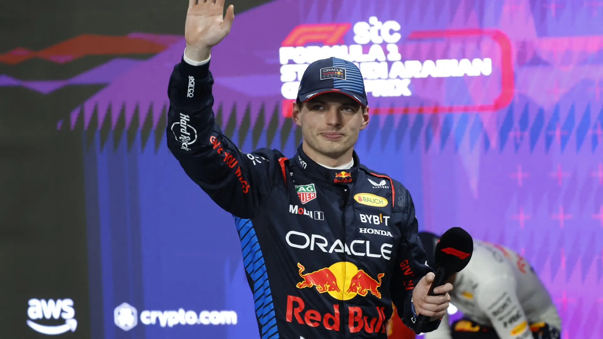 Verstappen saldrá primero en Yeda; 'Checo' tercero y Alonso, cuarto