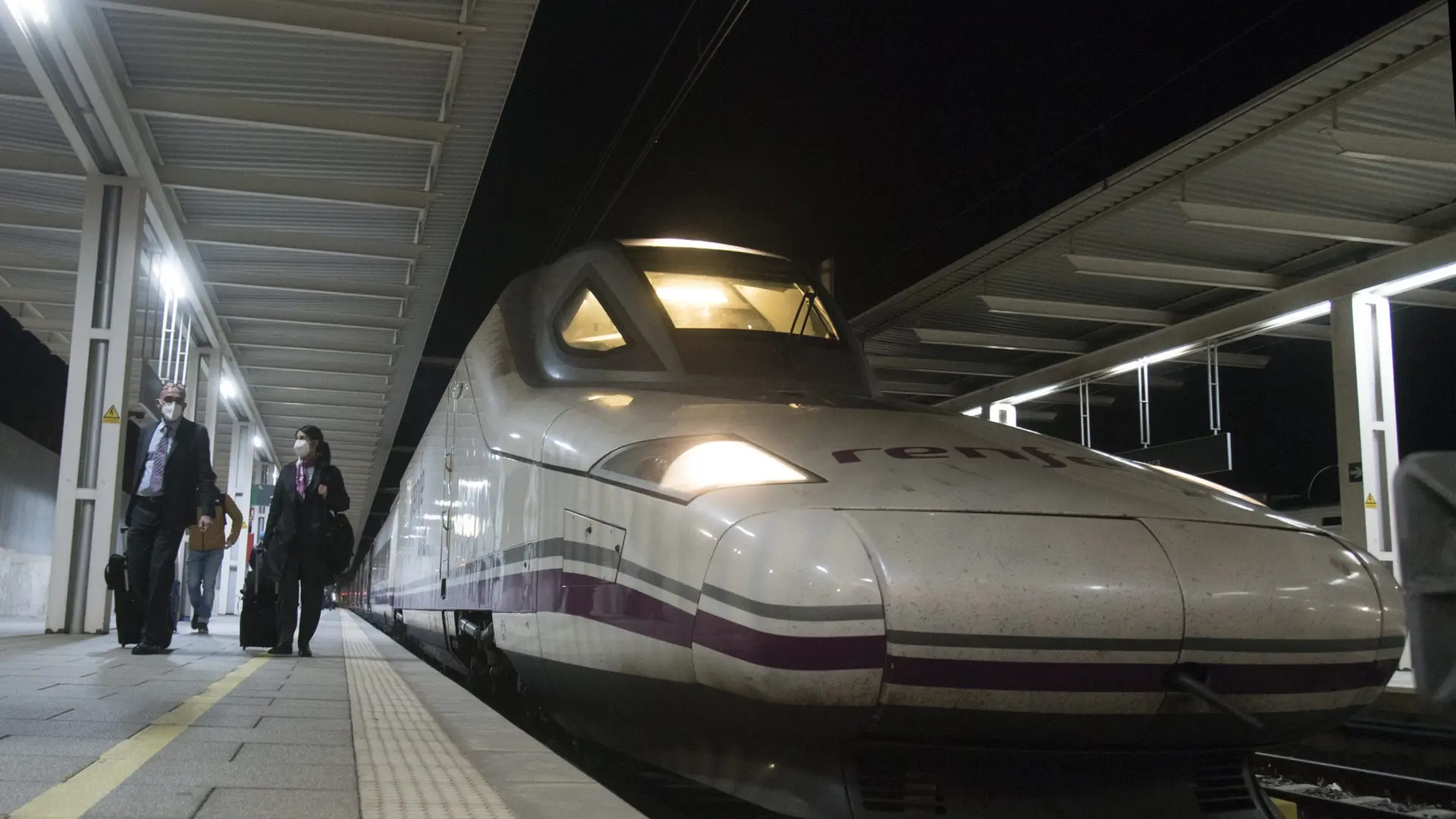 Restablecida la circulación de alta velocidad afectada por un incendio en Ciudad Real