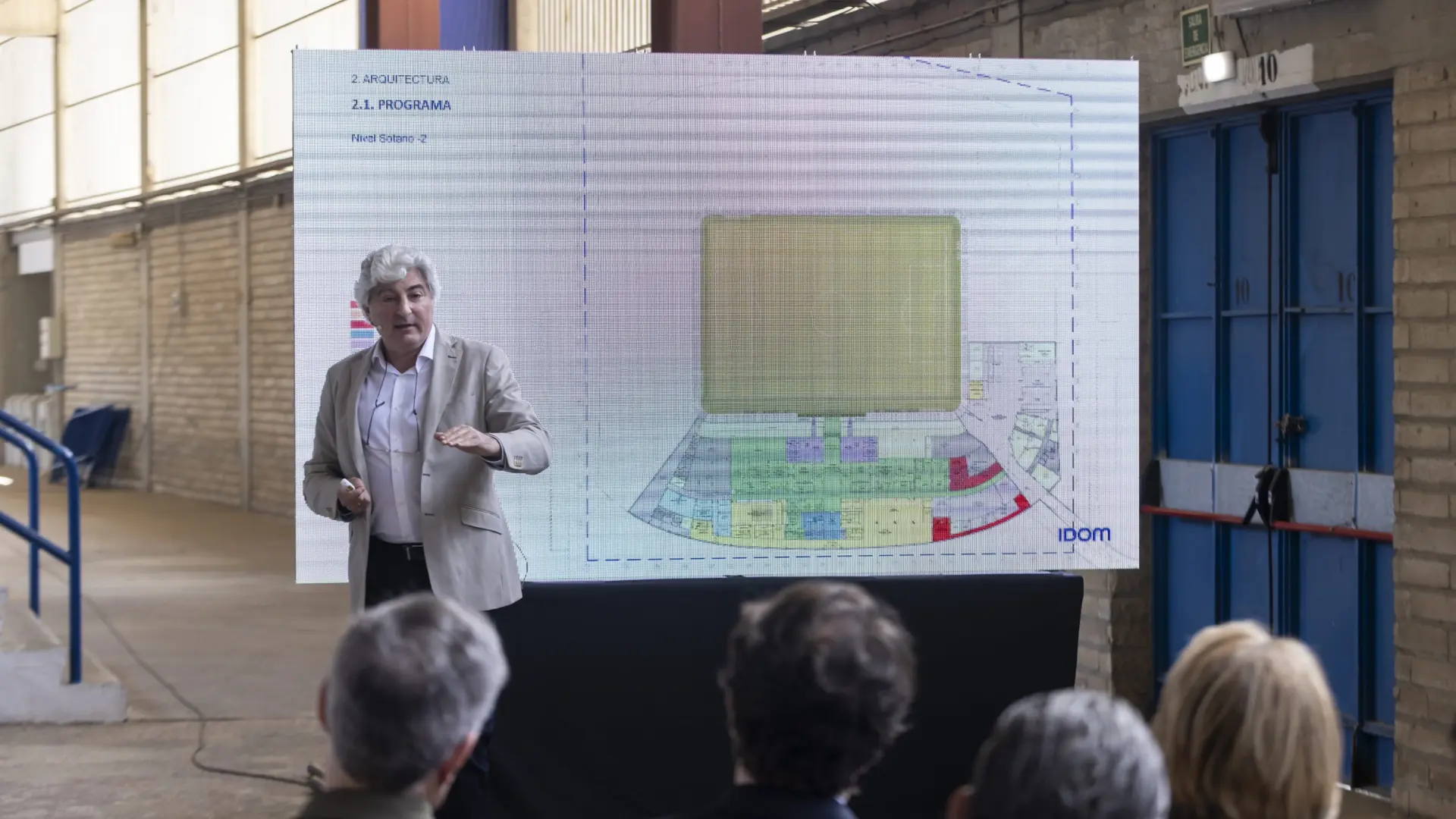 César Azcárate: "El entorno de la nueva Romareda, cuanto más peatonal ...