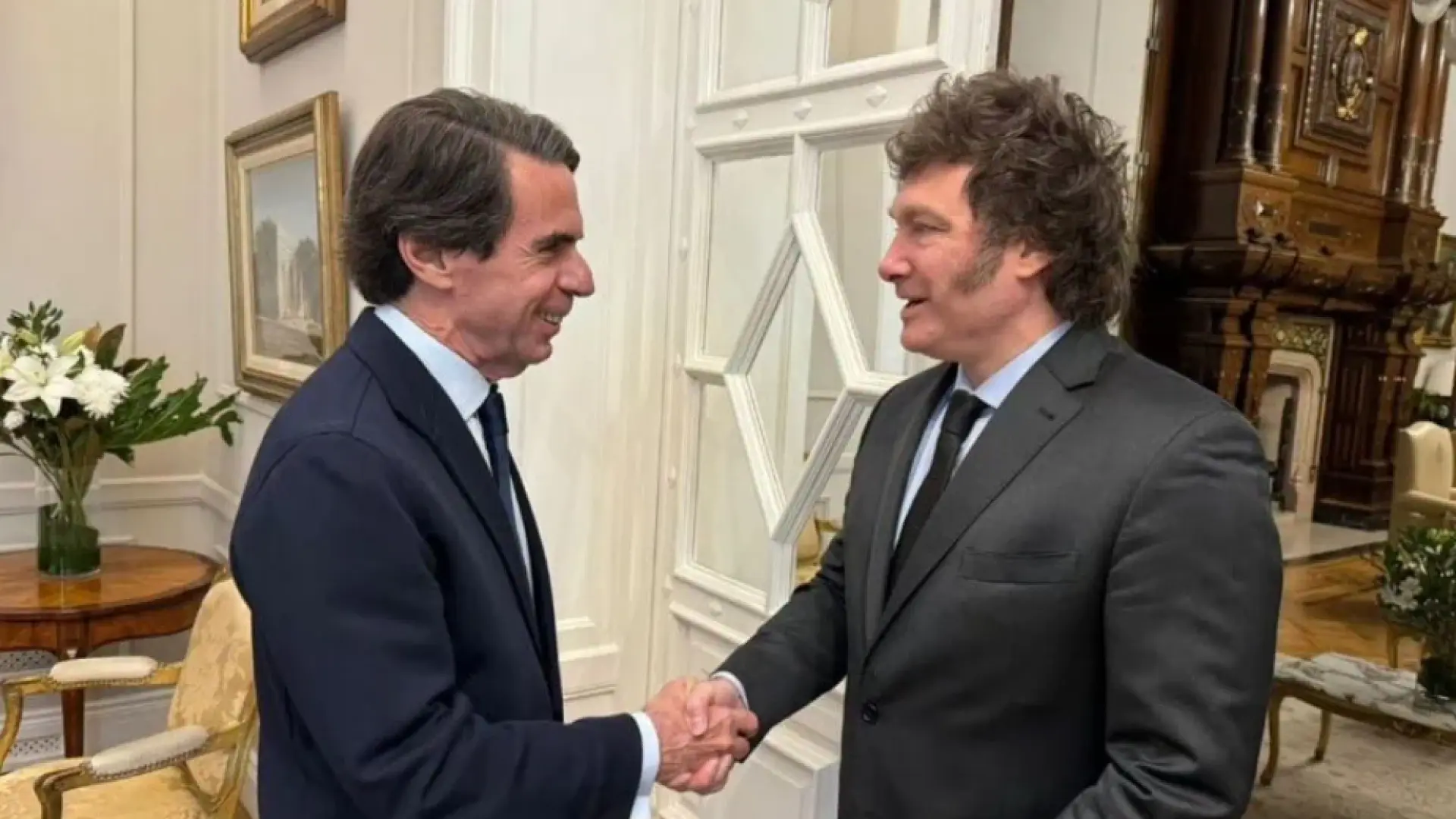 Javier Milei y José María Aznar, comparten "una conversación muy ...